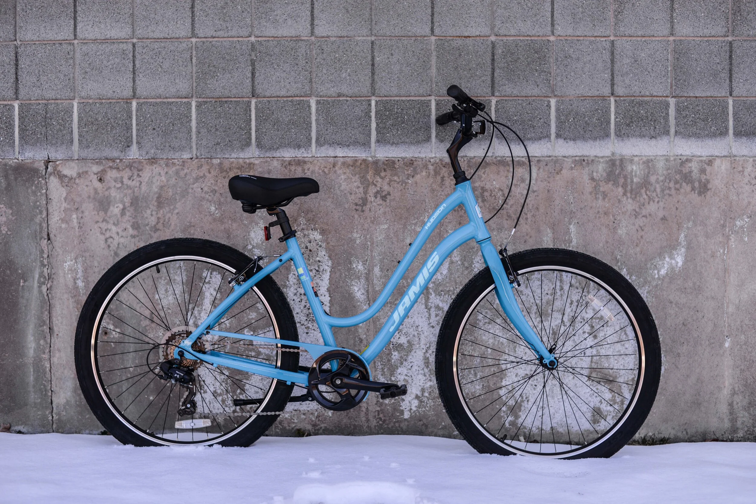 hybrid — Hampshire Bicycle Exchange