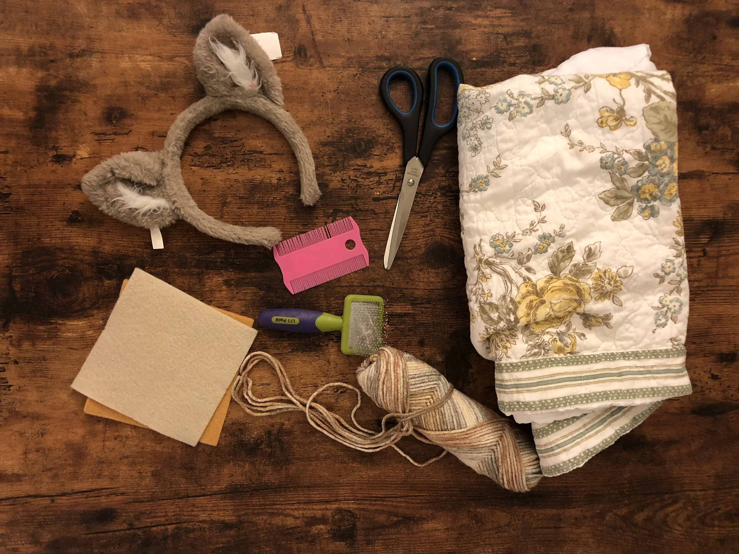 Growing Tails: How to Make a Realistic Wolf Tail Out of Yarn — Caitlin ...