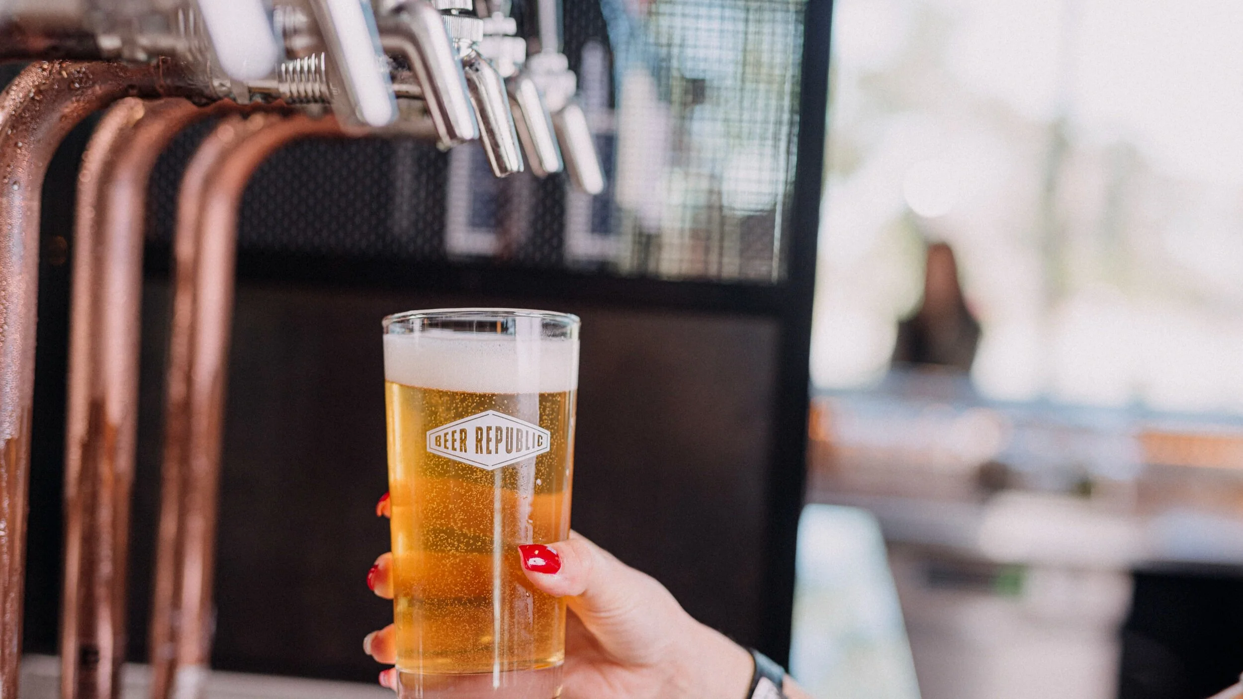 Eat & Drink | Republic Tavern