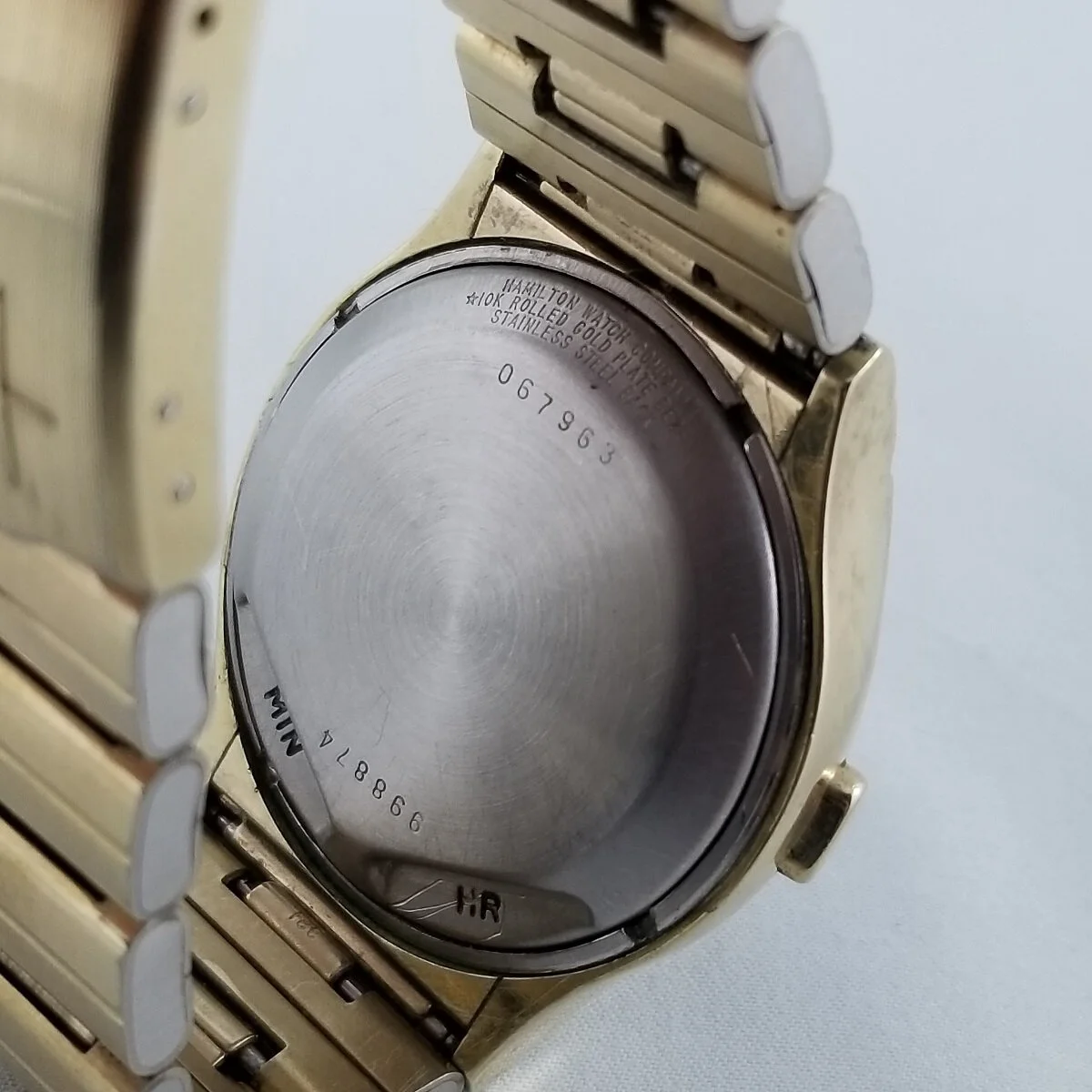 Antique, vintage, designer costume jewelry, fine precious Jewellery.