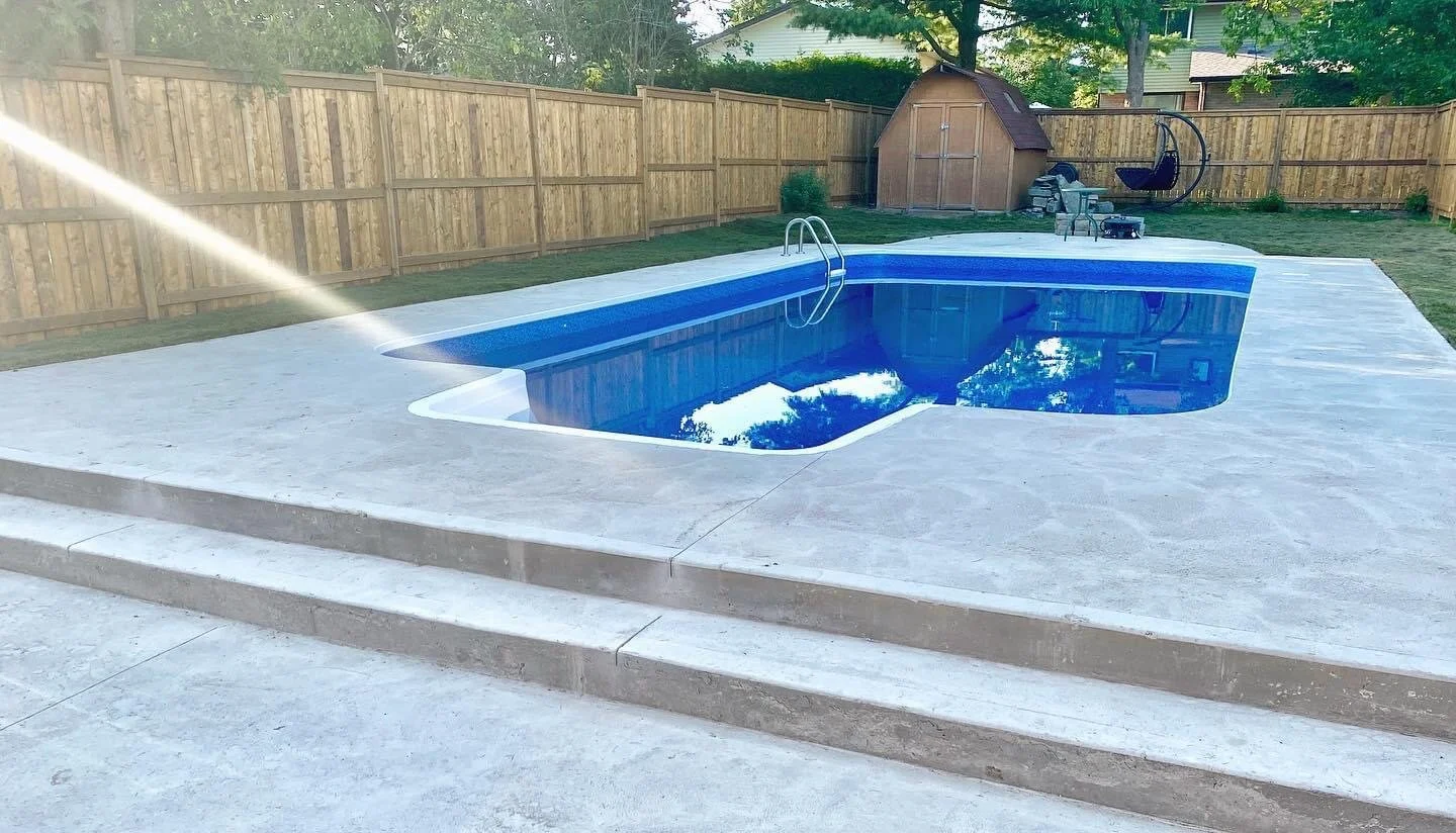 Swimming Pools Harrowsmith & Kingston Ontario — Frontenac Pools