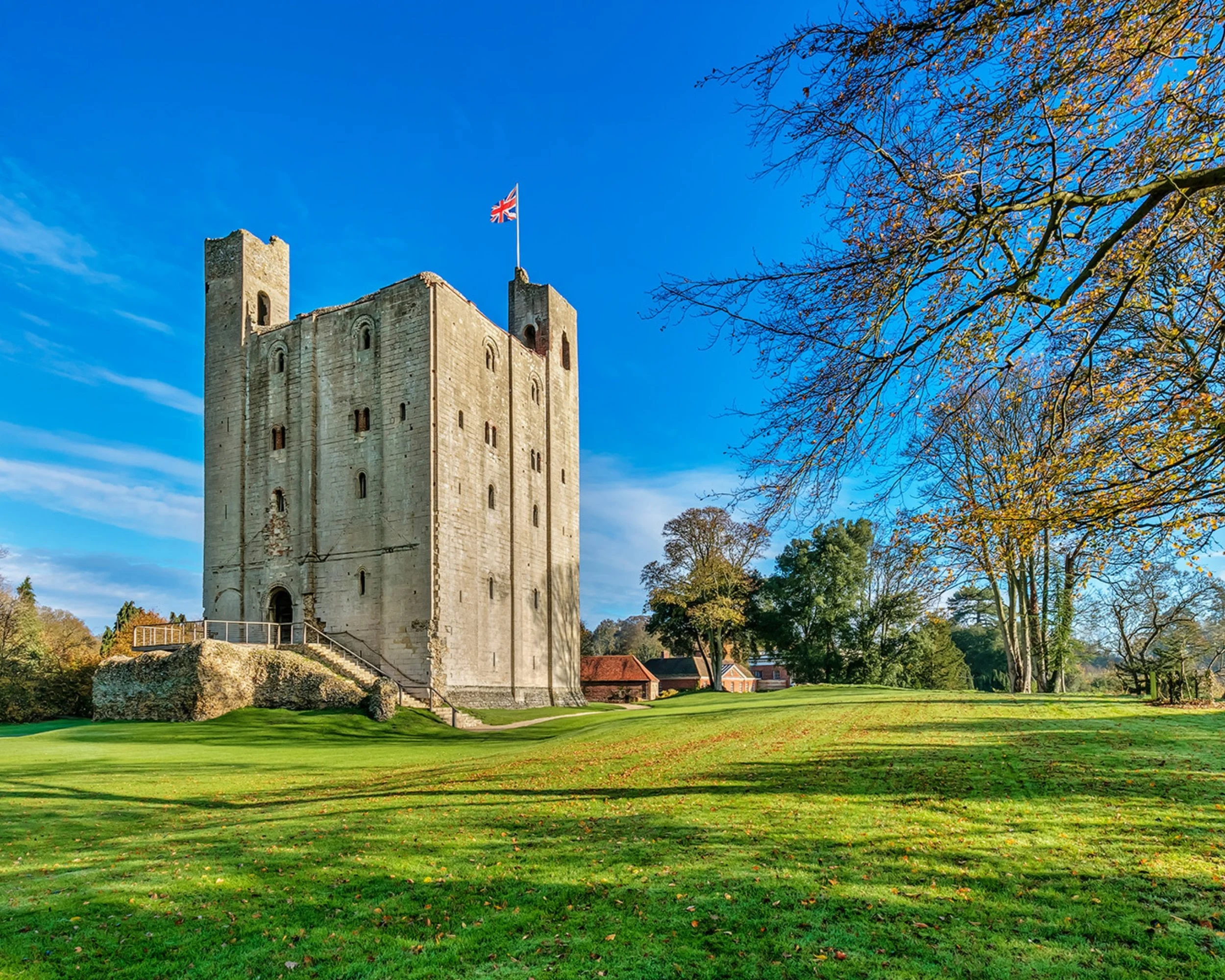 5 reasons to marry at Hedingham Castle — Hedingham Castle
