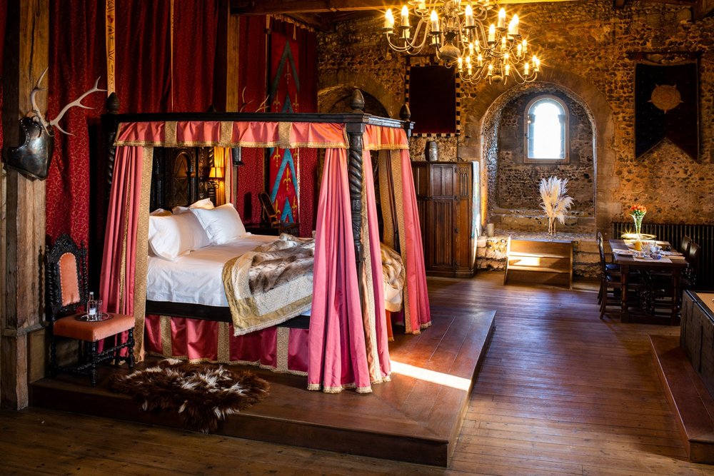 Stay — Hedingham Castle