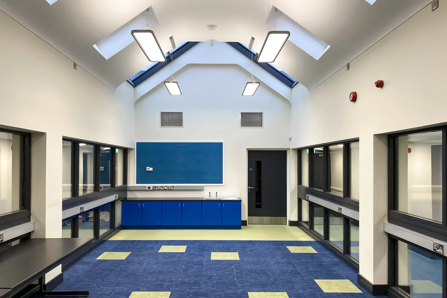 Chapel Road Primary School, L’Derry — Paul McAlister Architects
