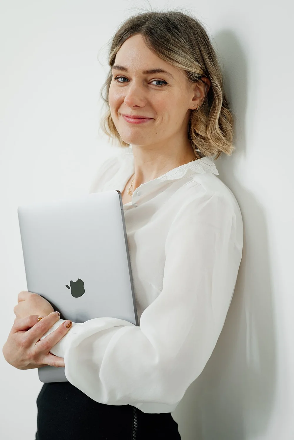 Art Business Strategist | Martha May Ronson