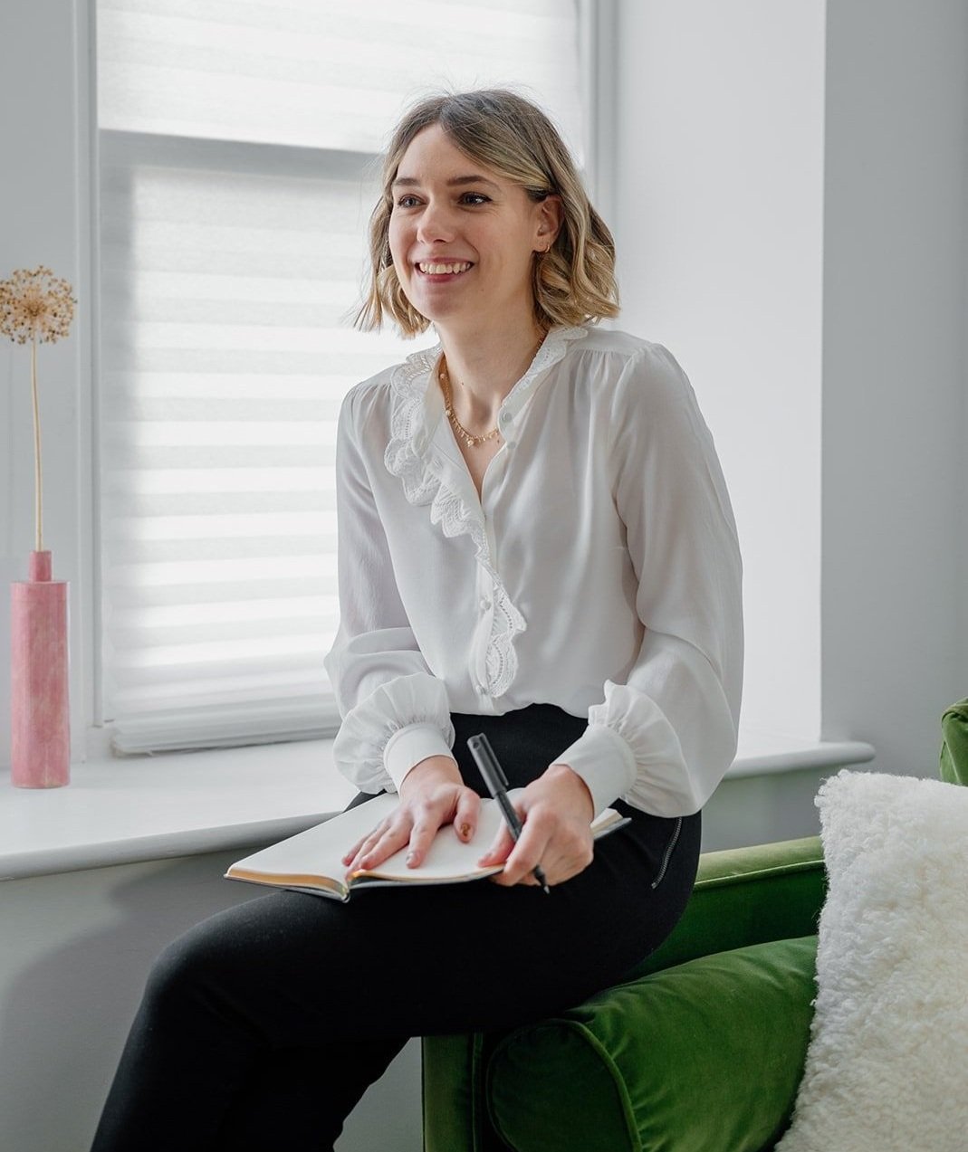 Art Business Strategist | Martha May Ronson