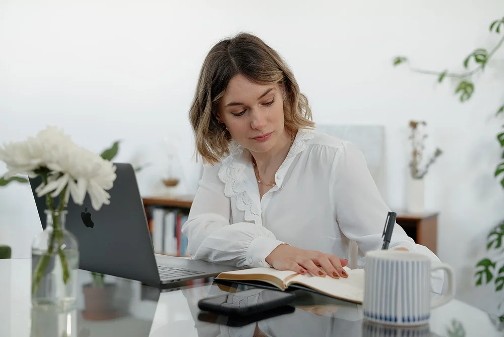 About — MARTHA MAY RONSON