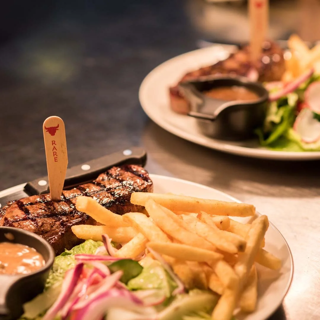 Dining — Victoria Hotel, Goondiwindi, QLD