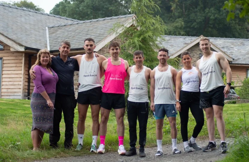 Team of six take on Wales’s Three Peaks in aid of charity — Max Appeal