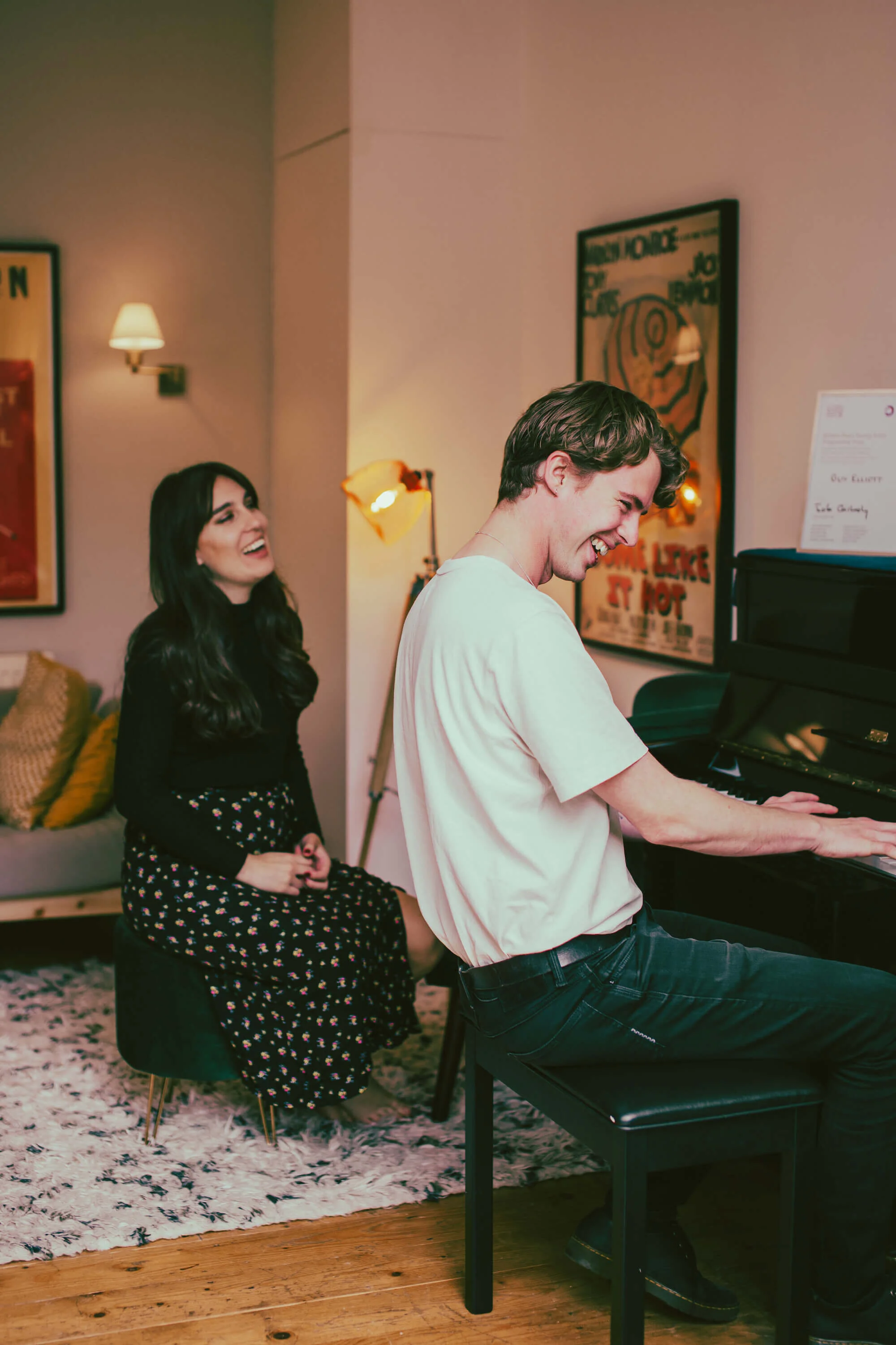 Music Lessons London UK | Music Institute Near You