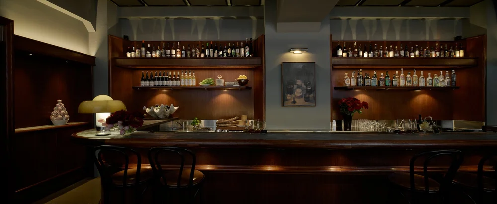 Welcoming Apollo Inn | Gimlet
