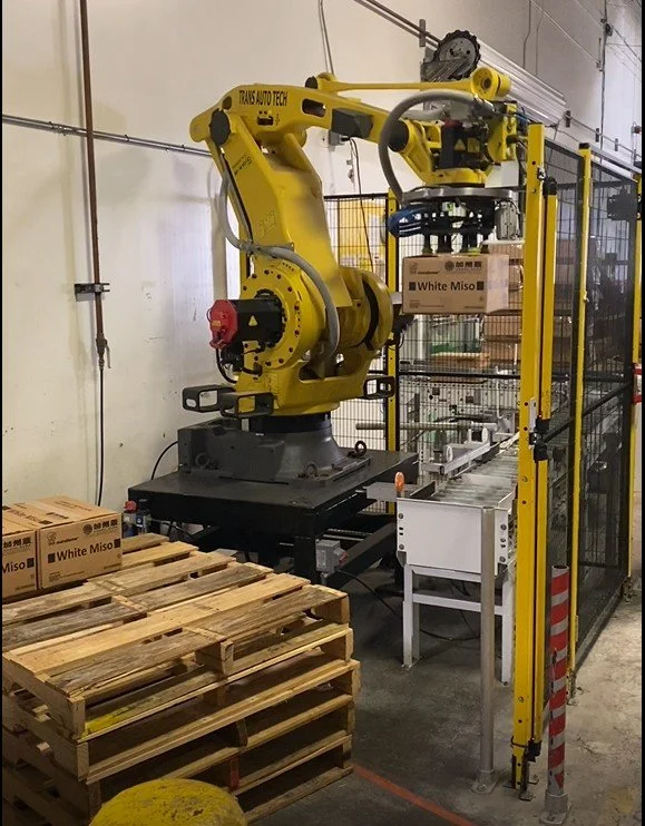 Robot Palletizers | Photo Library — Robot Palletizers | Complete ...