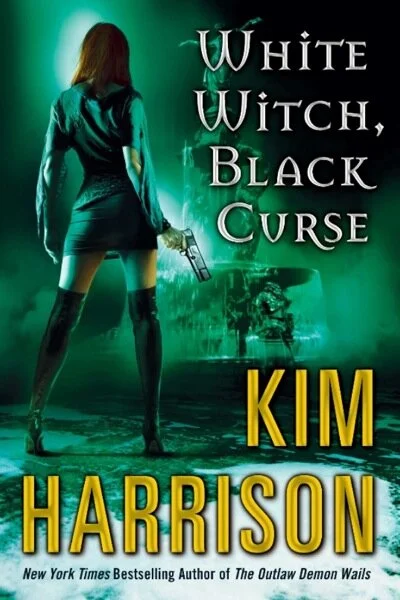 Kim Harrison! The Rachel Morgan | Hollows Series Reading Order + Author ...
