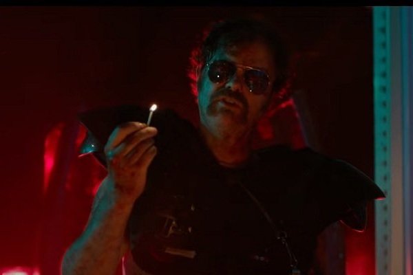 Cooties (2014): Zombie comedy about teachers vs. kids (and bad chicken ...