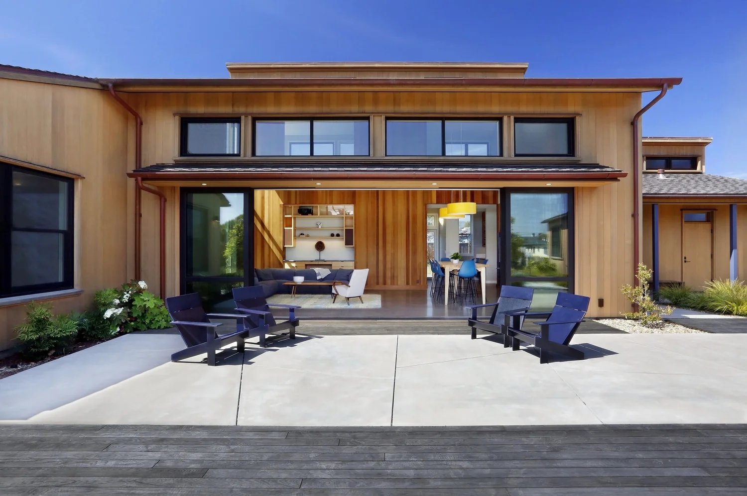 Half Moon Bay-Modern — LaMar Construction Inc