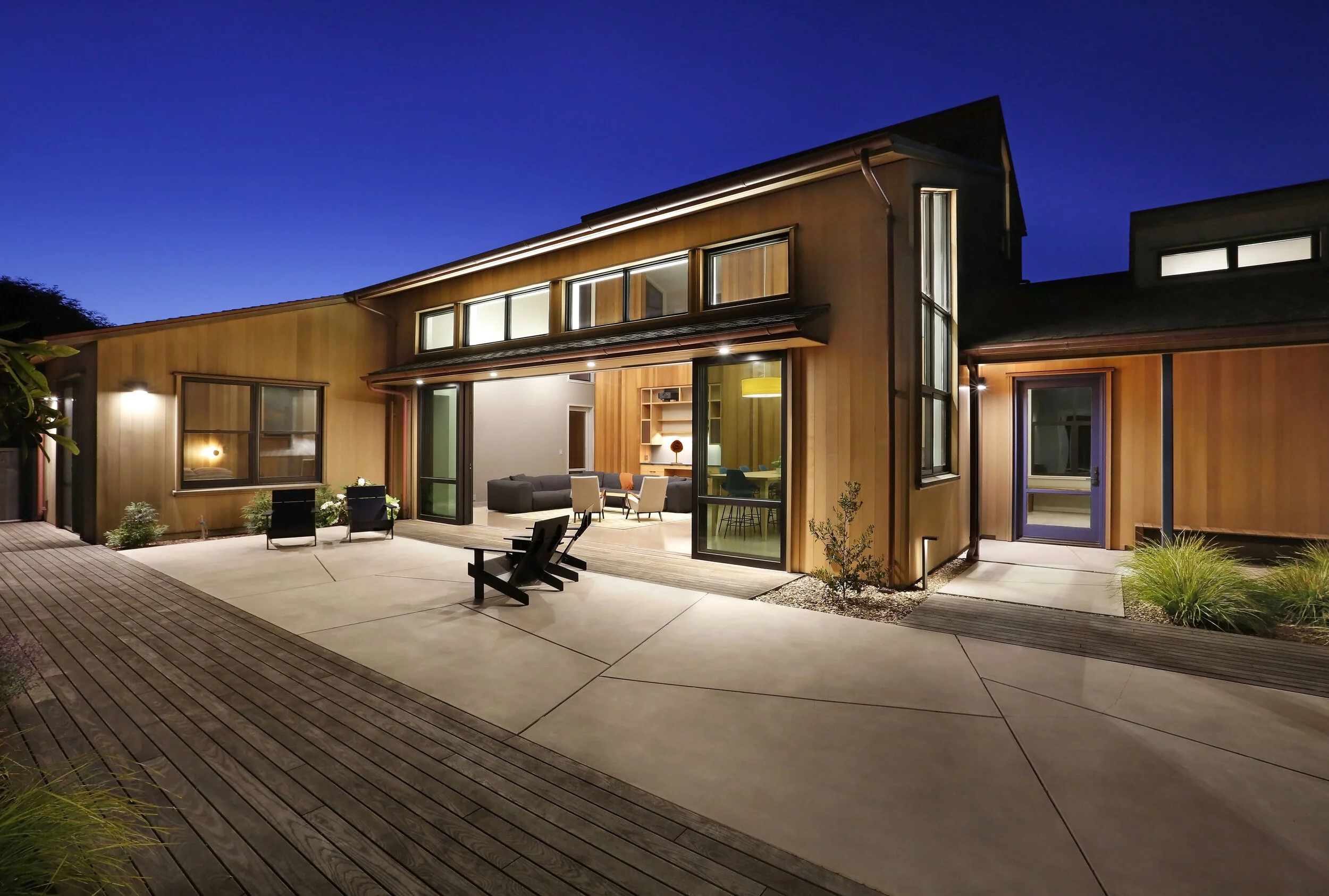 Half Moon Bay-Modern — LaMar Construction Inc