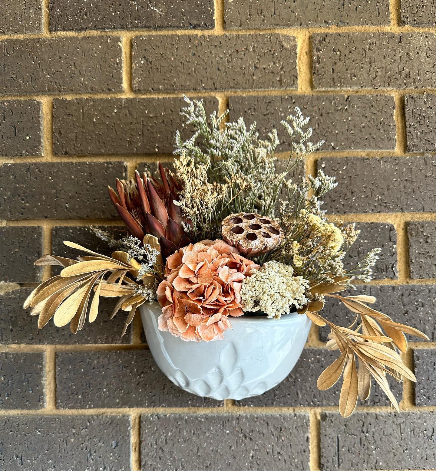 Canberra Florist | Flowers Bouquet | Same Day Flower Delivery – Eight Stems