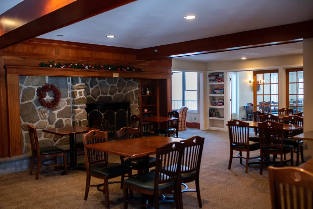 Valley Inn — Waterville Valley Resort Association