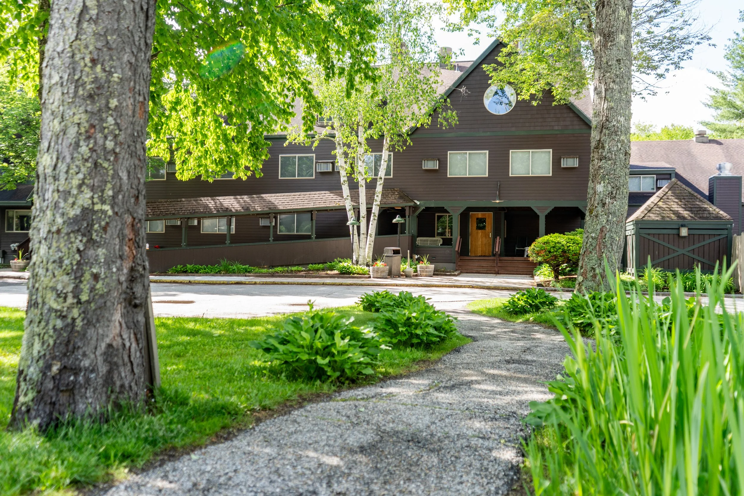 Snowy Owl Inn — Waterville Valley Resort Association