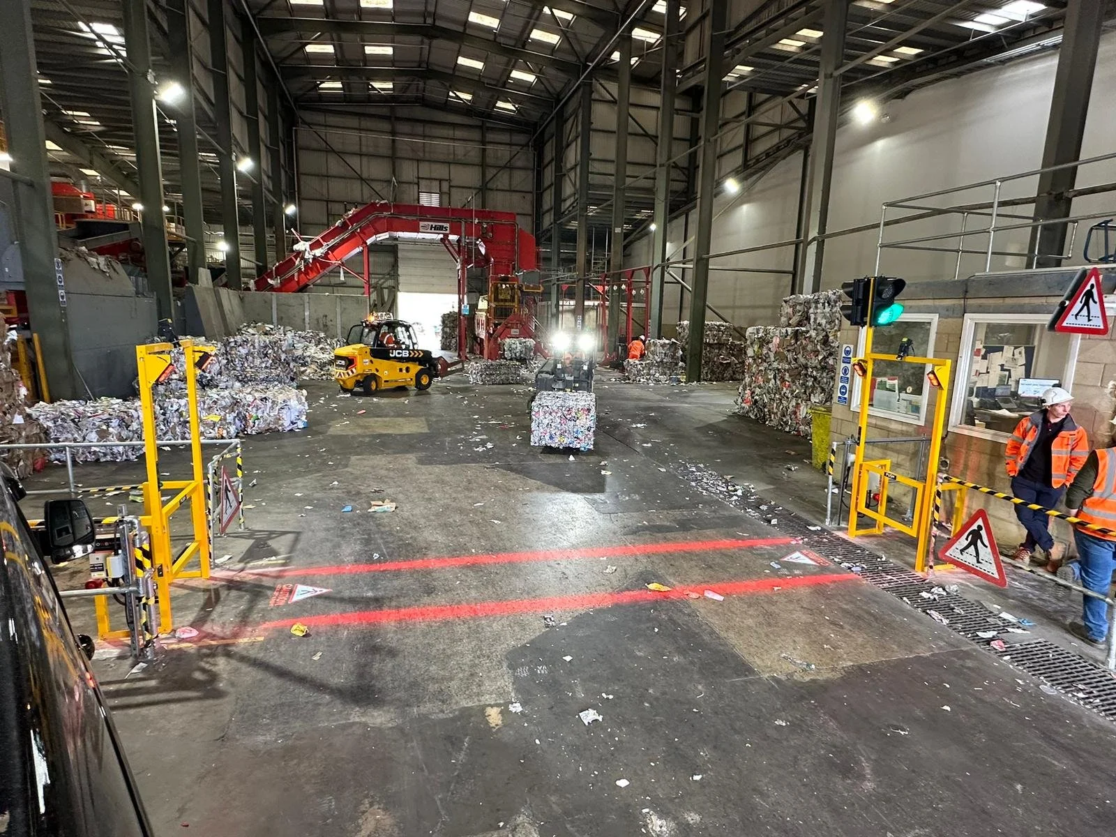 Innovation keeps recycling plant workers safe in all light levels ...