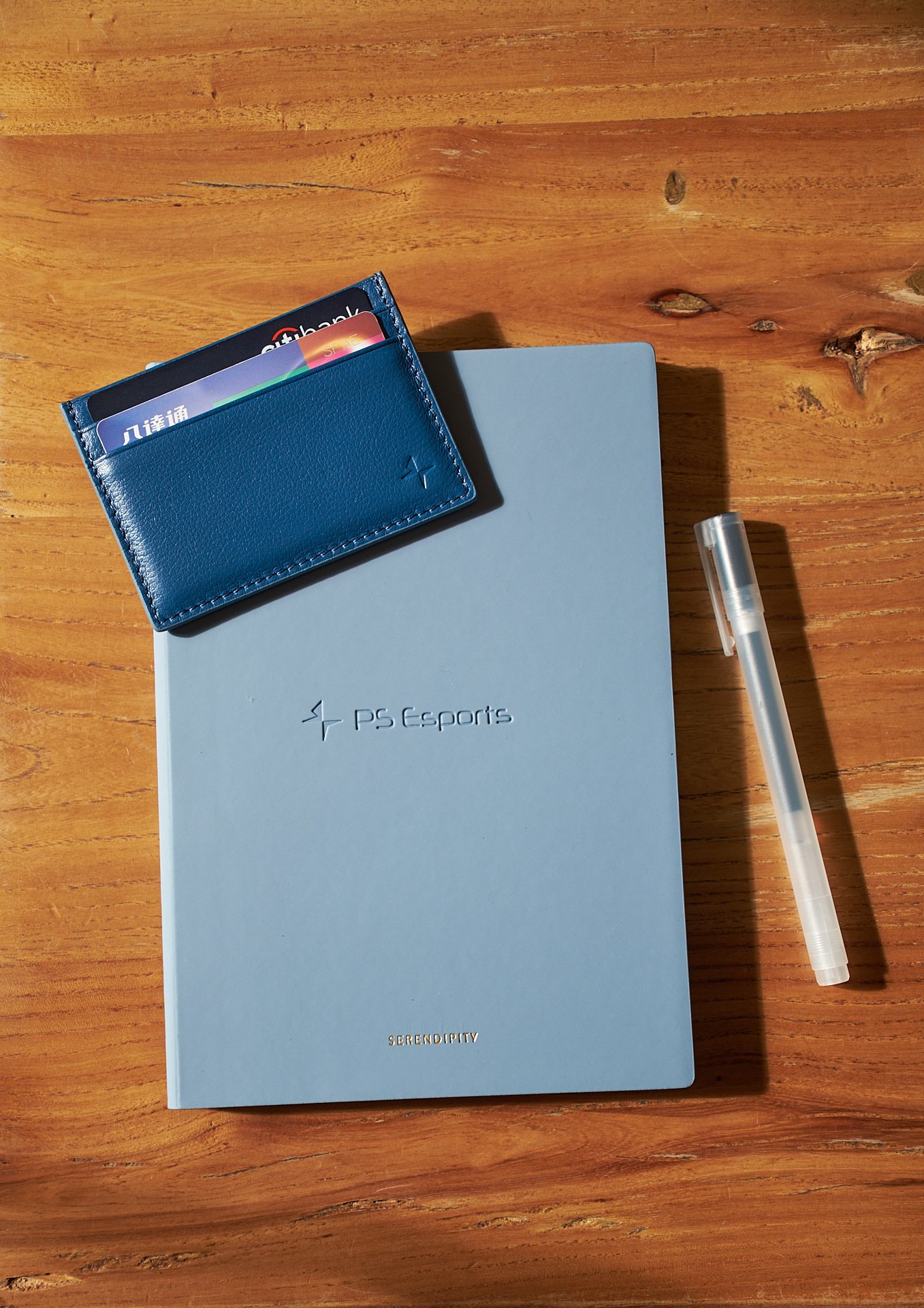 PS Esports 與 Daniel, Mi 聯手打造 2024 春夏時尚特輯 — PS Esports