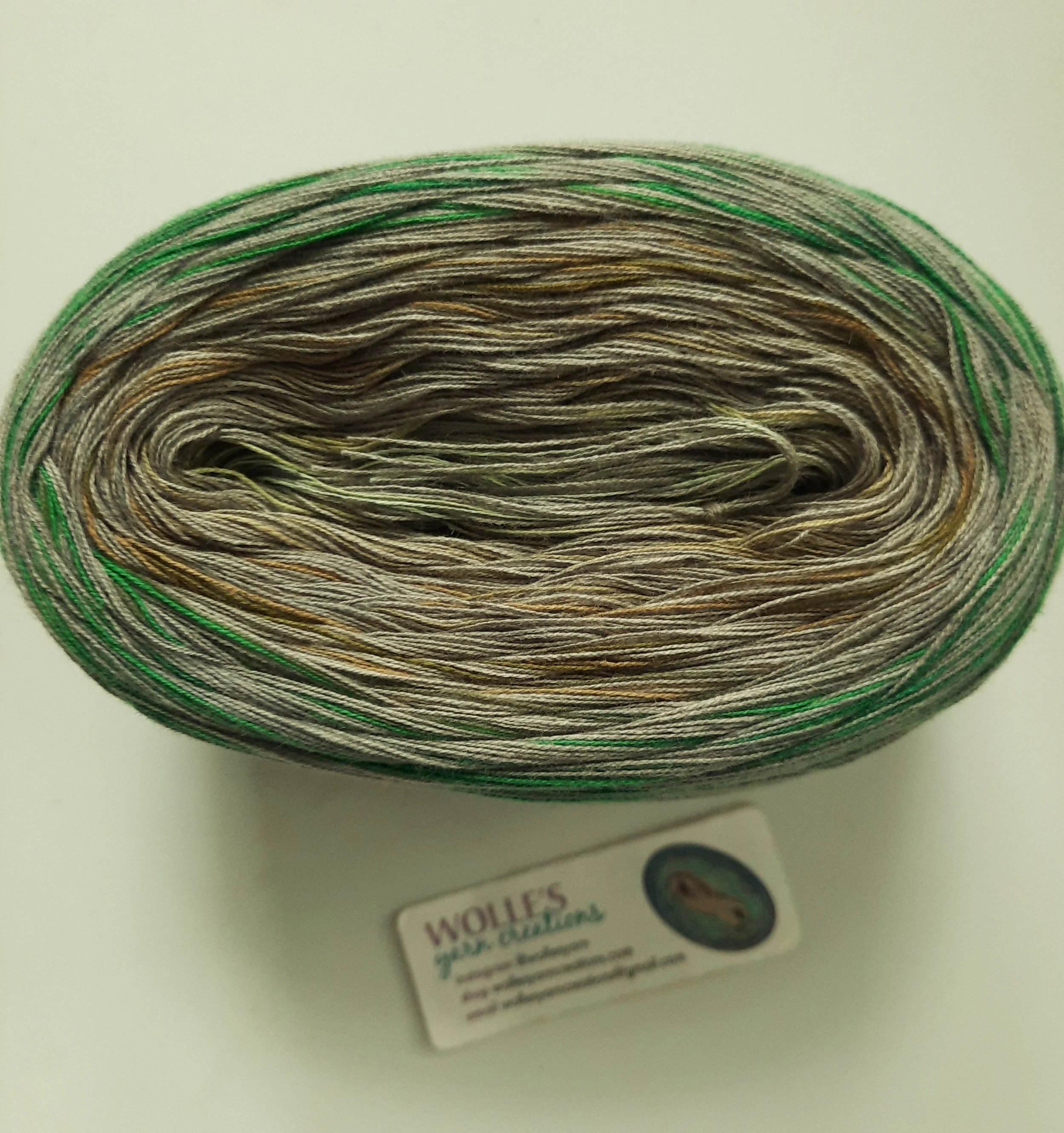 RED CONFETTI | Sport Weight | Cotton yarn | 100 gr /320 yards — Wolle's ...