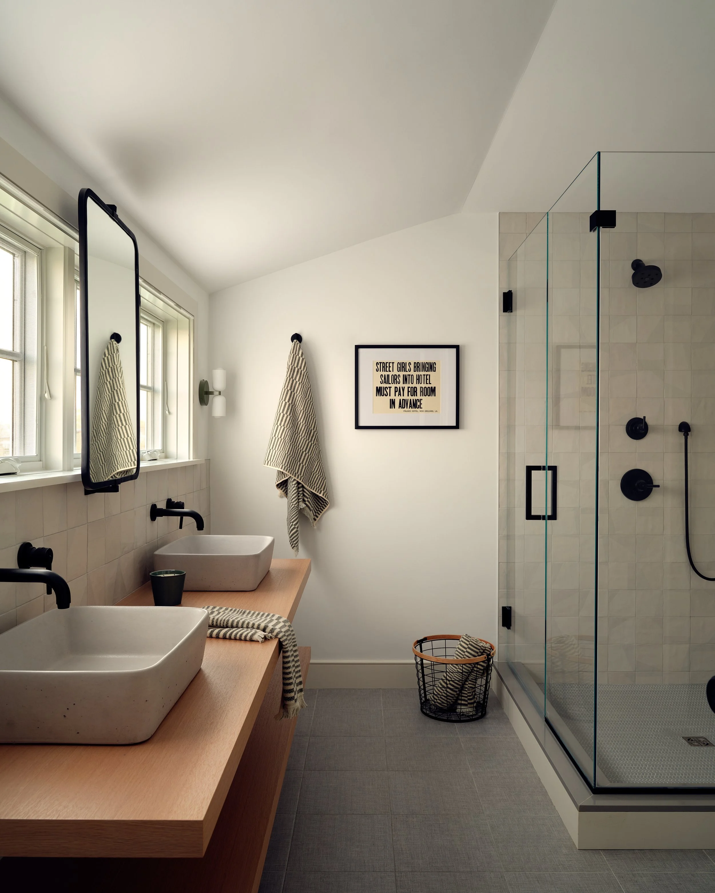 DENNIS BEACH HOUSE — Mend Interiors