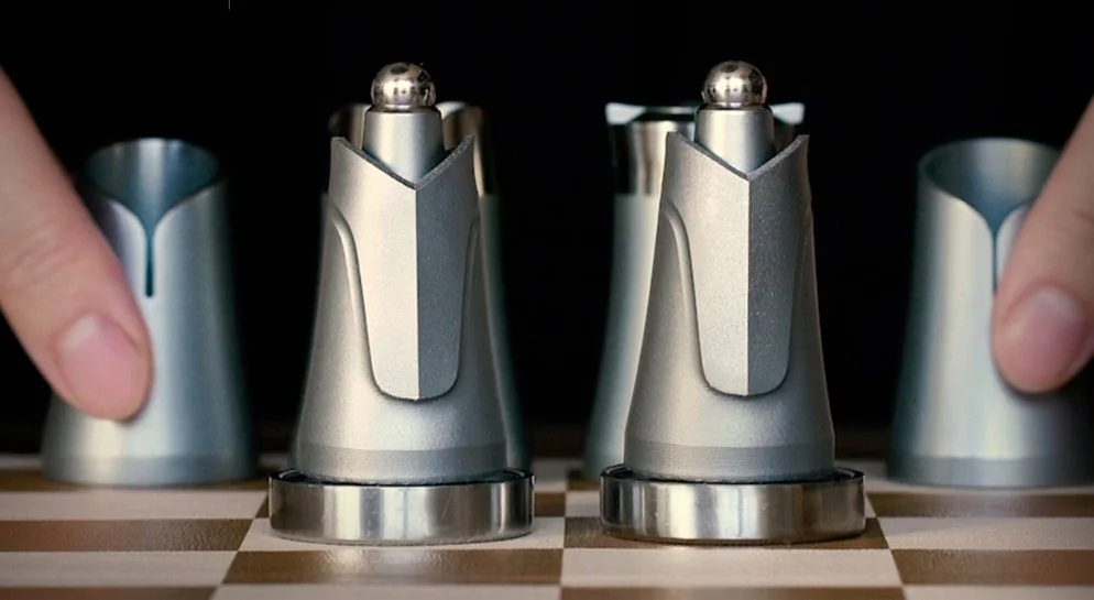 Crownes Experience — Crownes | Nesting Chess Set