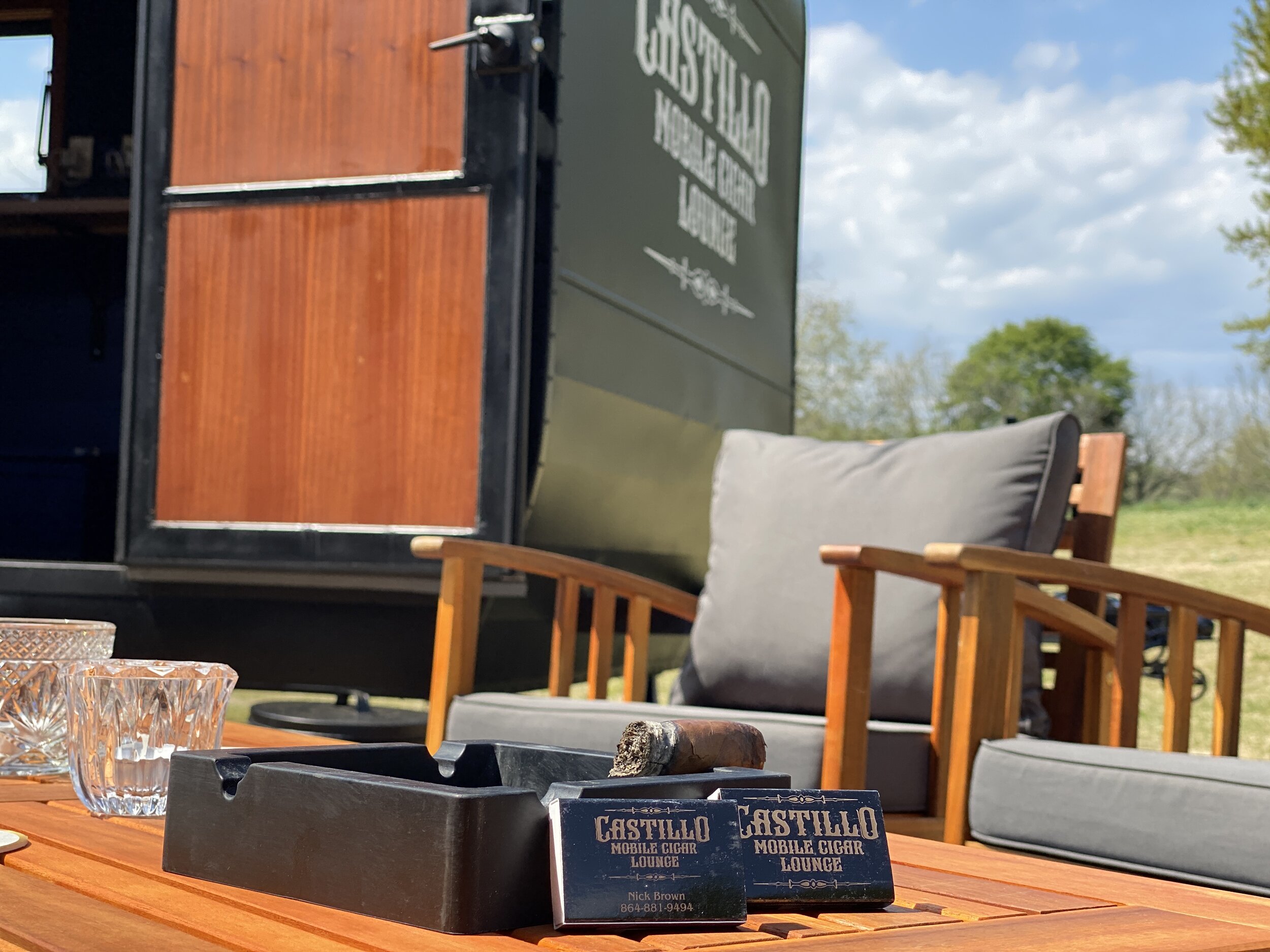Home — Castillo Mobile Cigar Lounge