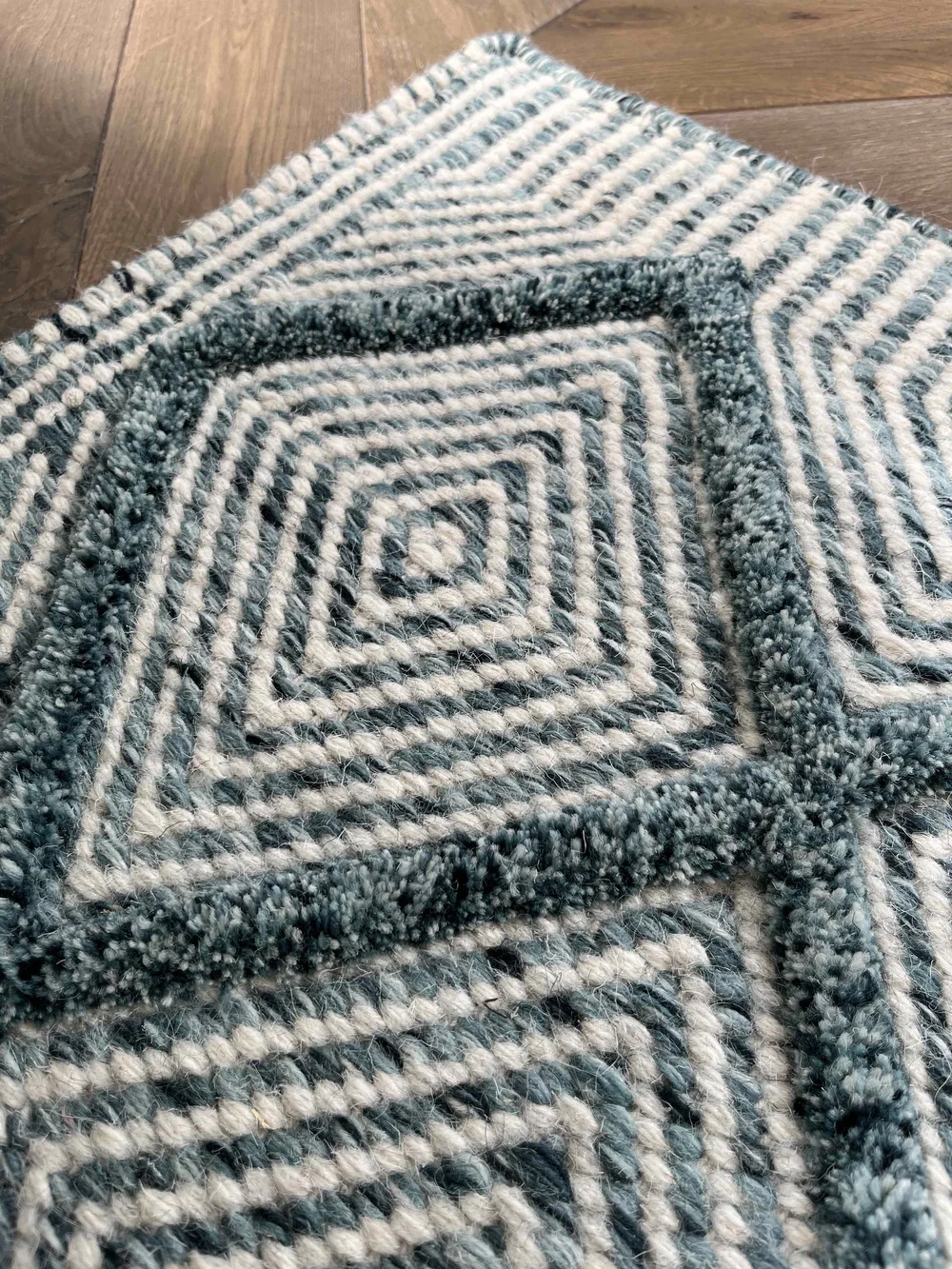 Alba — Holmes Bespoke