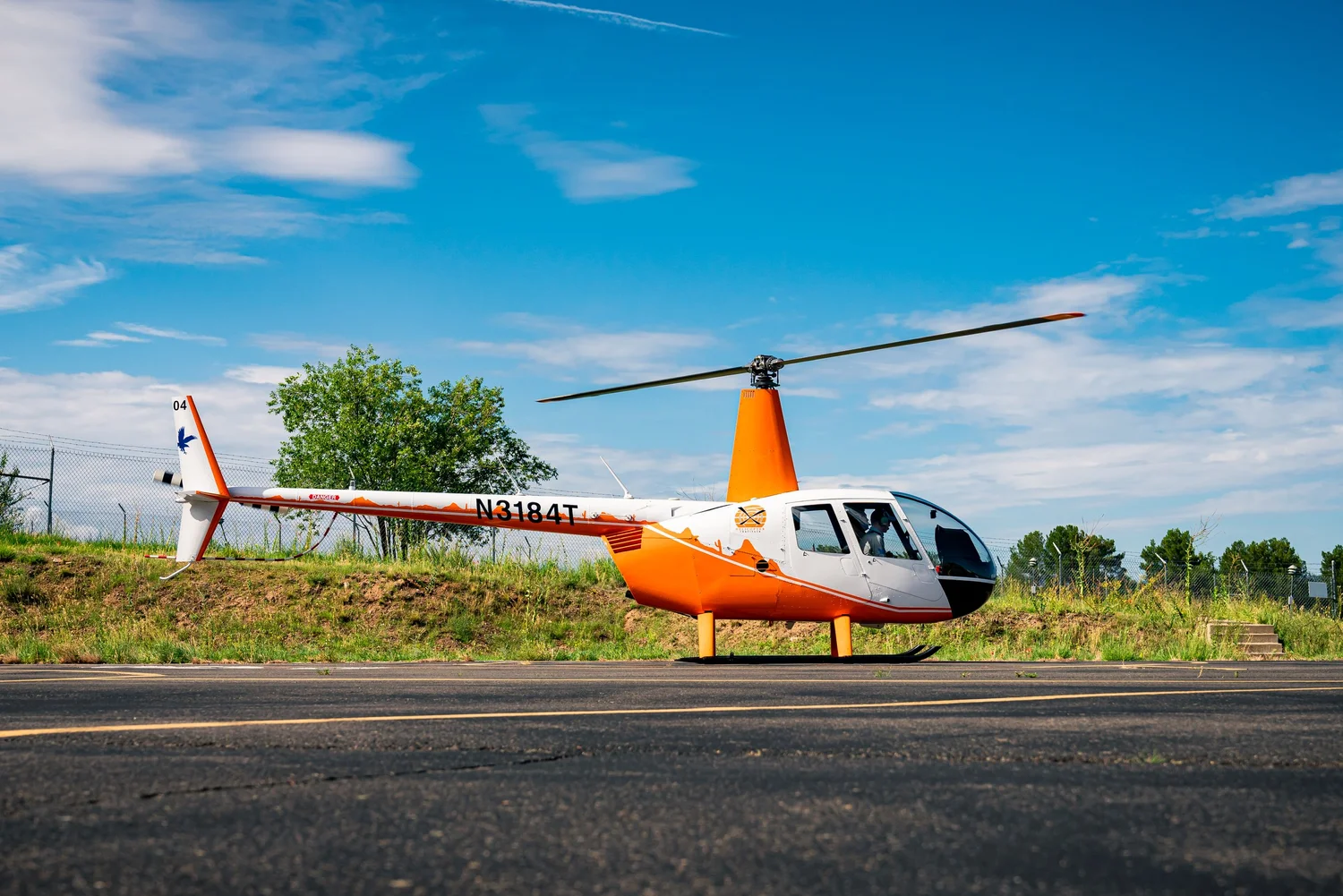 R44 — Helicopter Institute