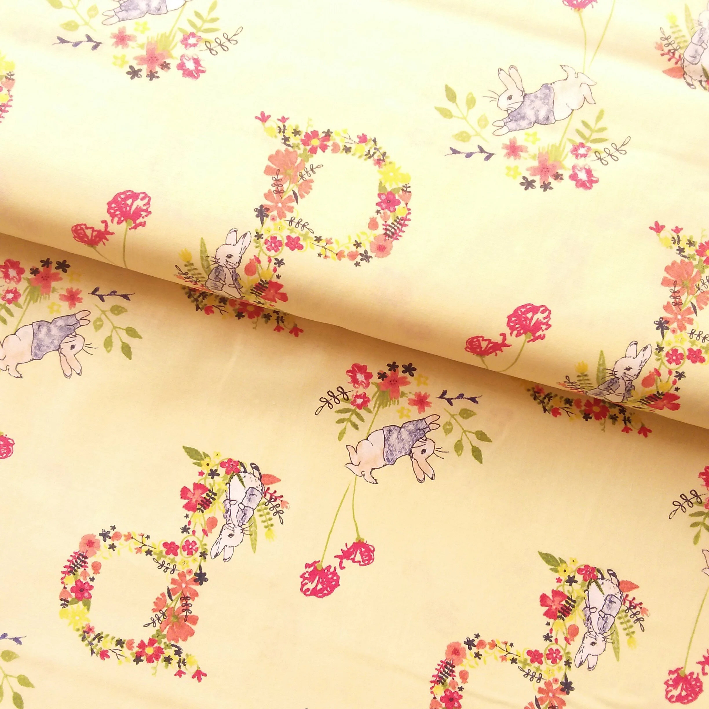 Peter Rabbit White Cotton Fabrics-Per 50cm PR19 Crafty Baba Fabrics