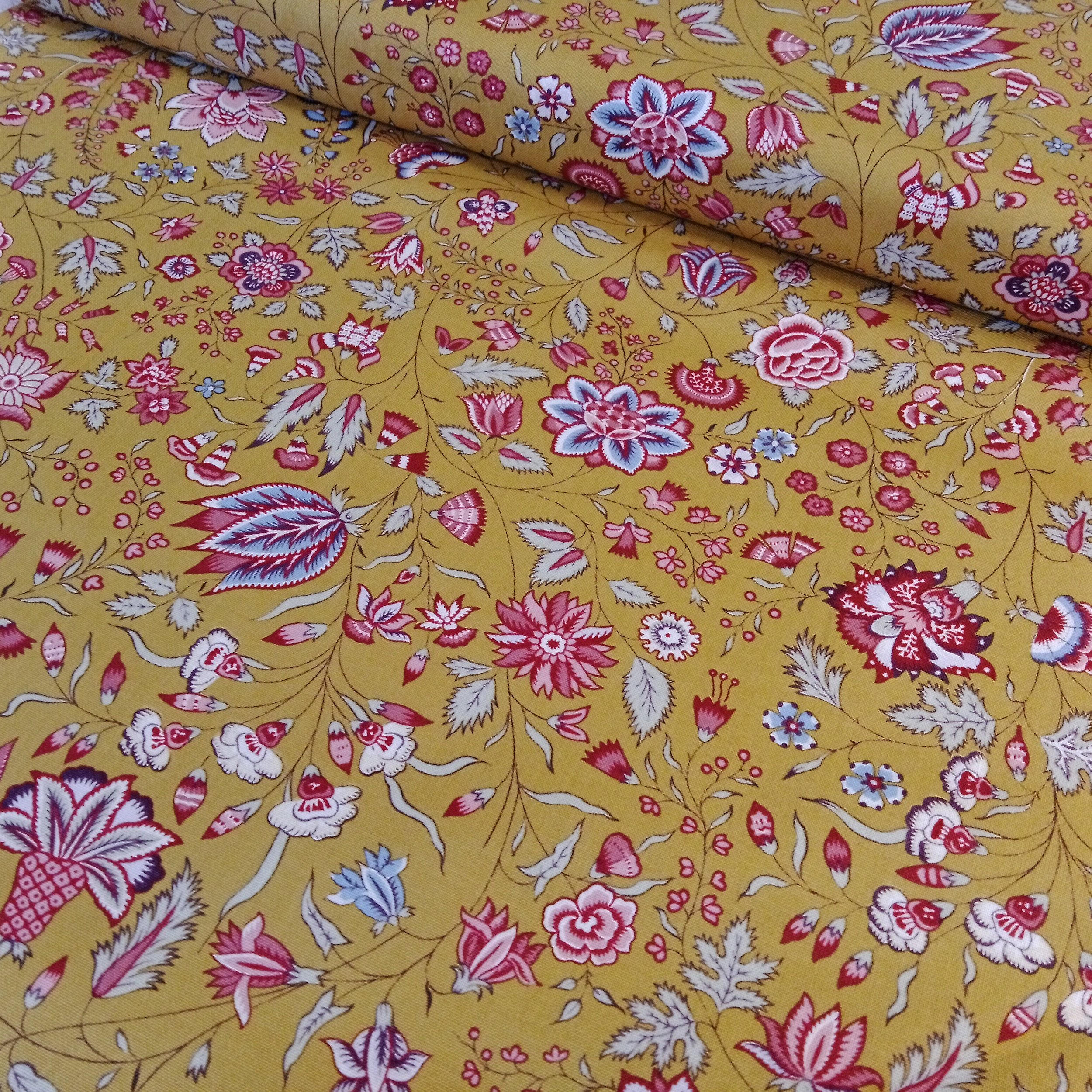 Dutch Heritage 1025 Burgundy Quilting Cotton Fabric Crafty Baba Fabrics