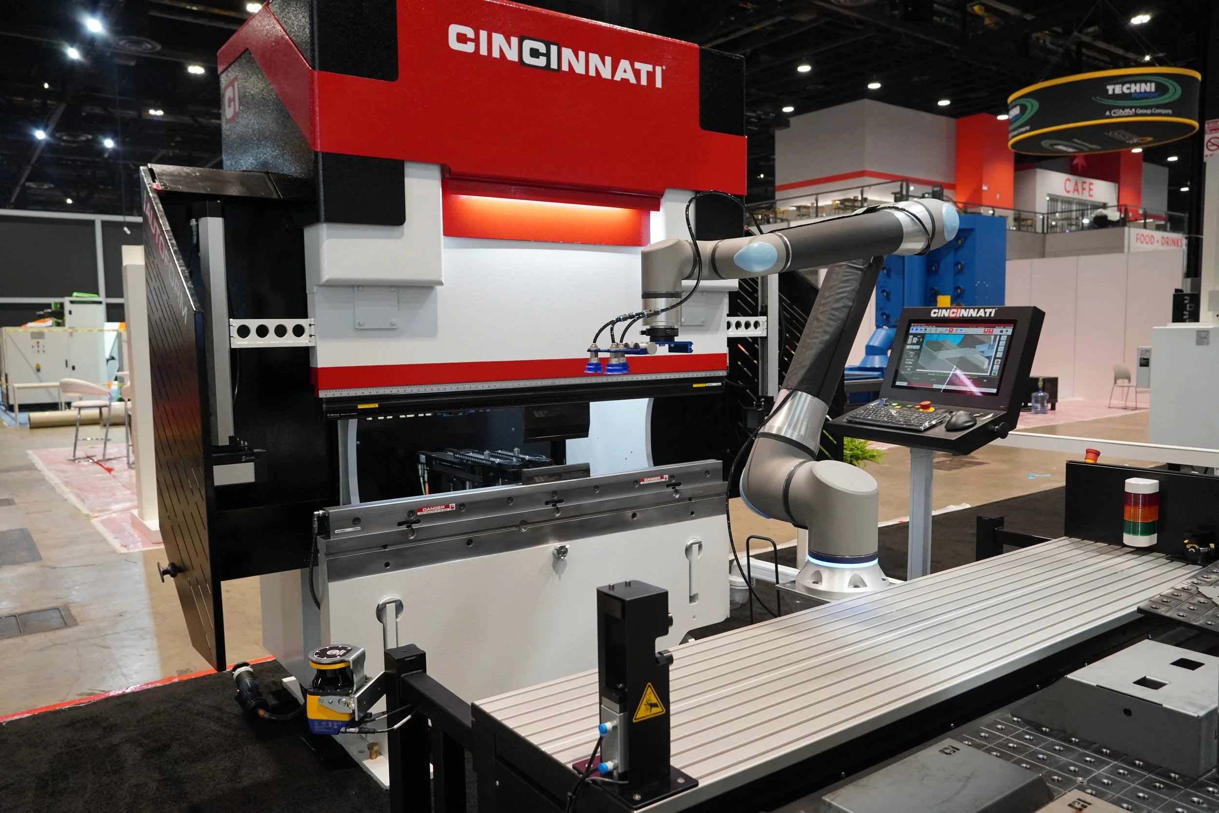EZ Bend Cobotic Cell in Harrison, OH | Press Brake Automation