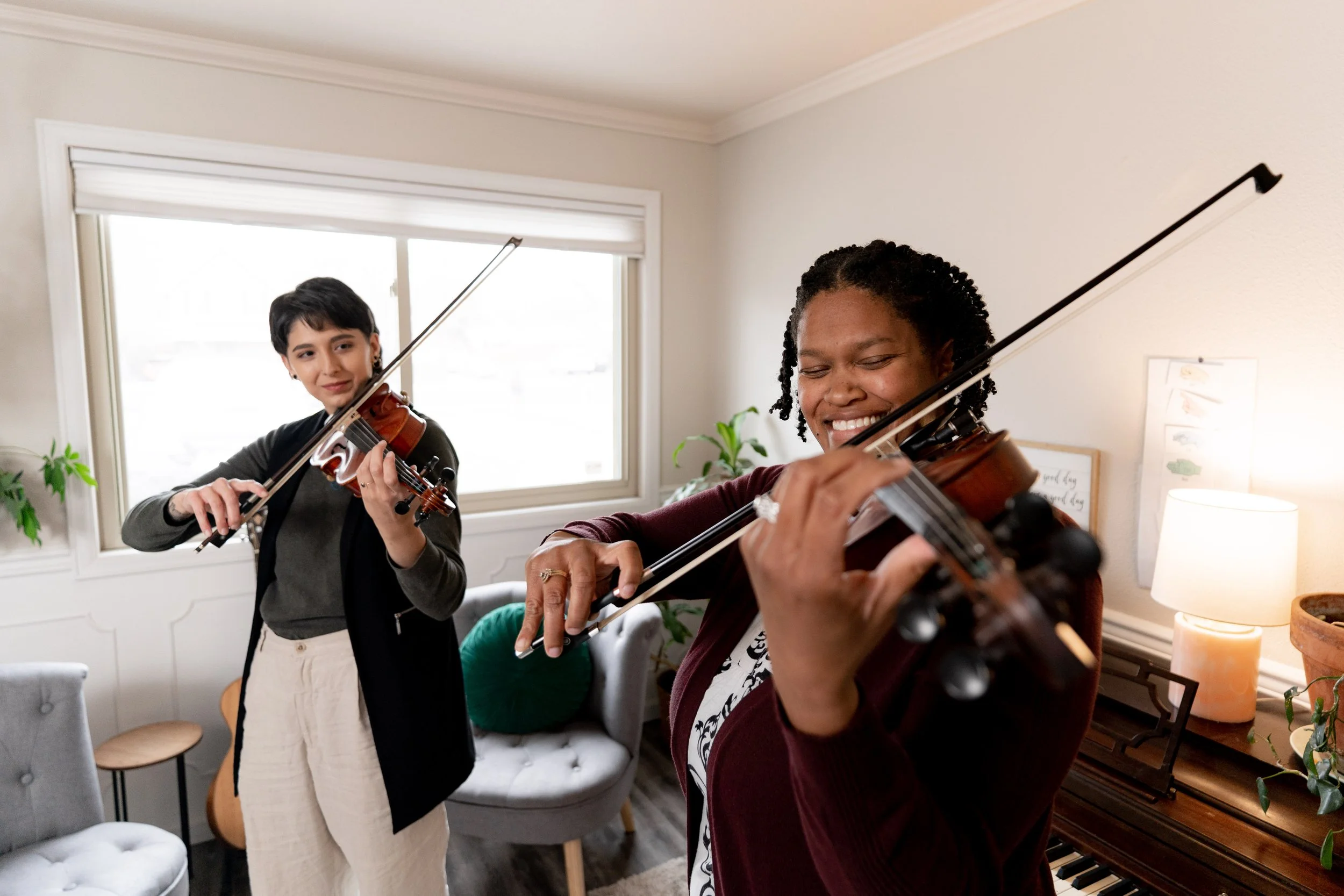Violin Lessons in Colorado Springs — Resonate Music