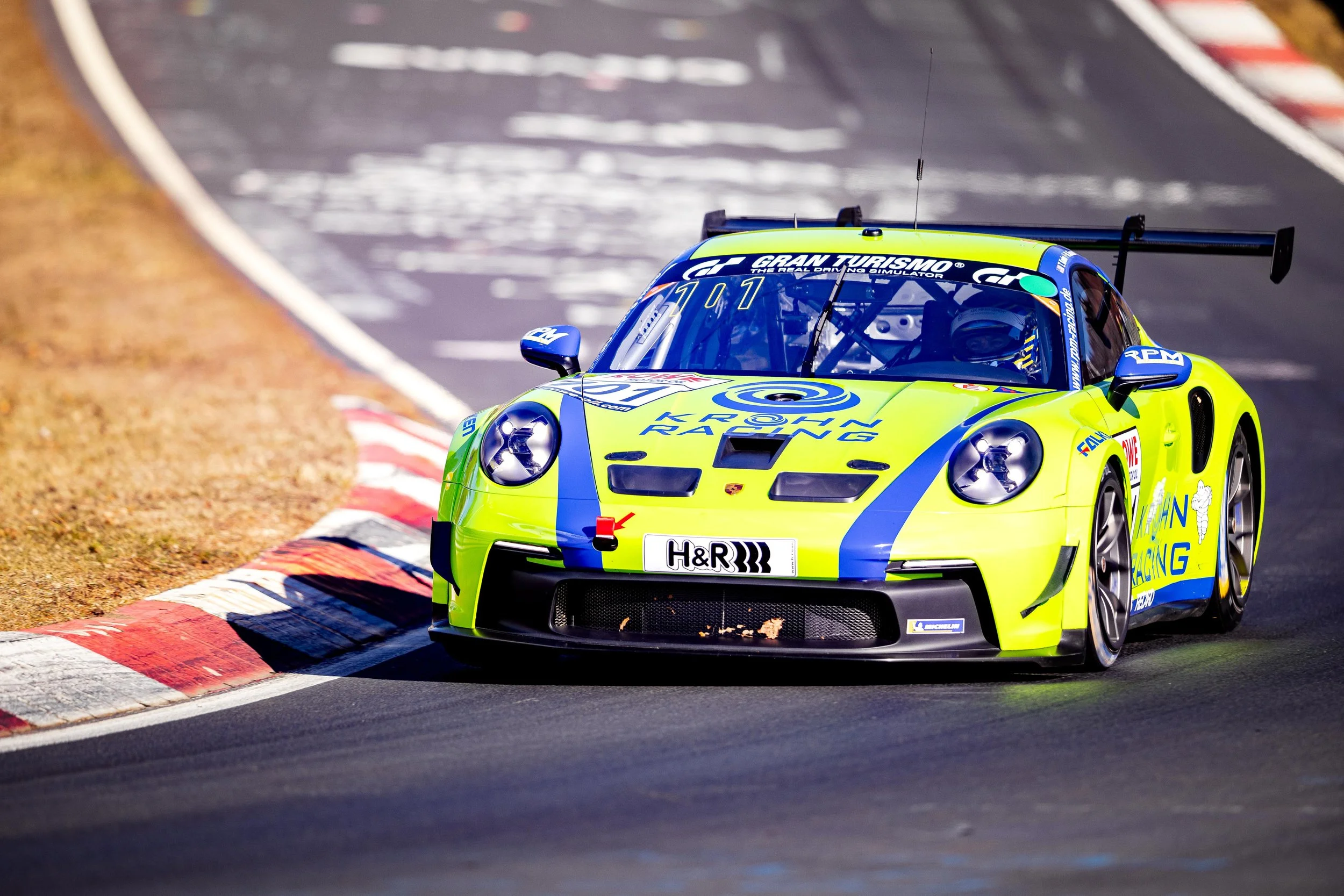 Successful Nordschleife test for the new Porsche one-make series ...