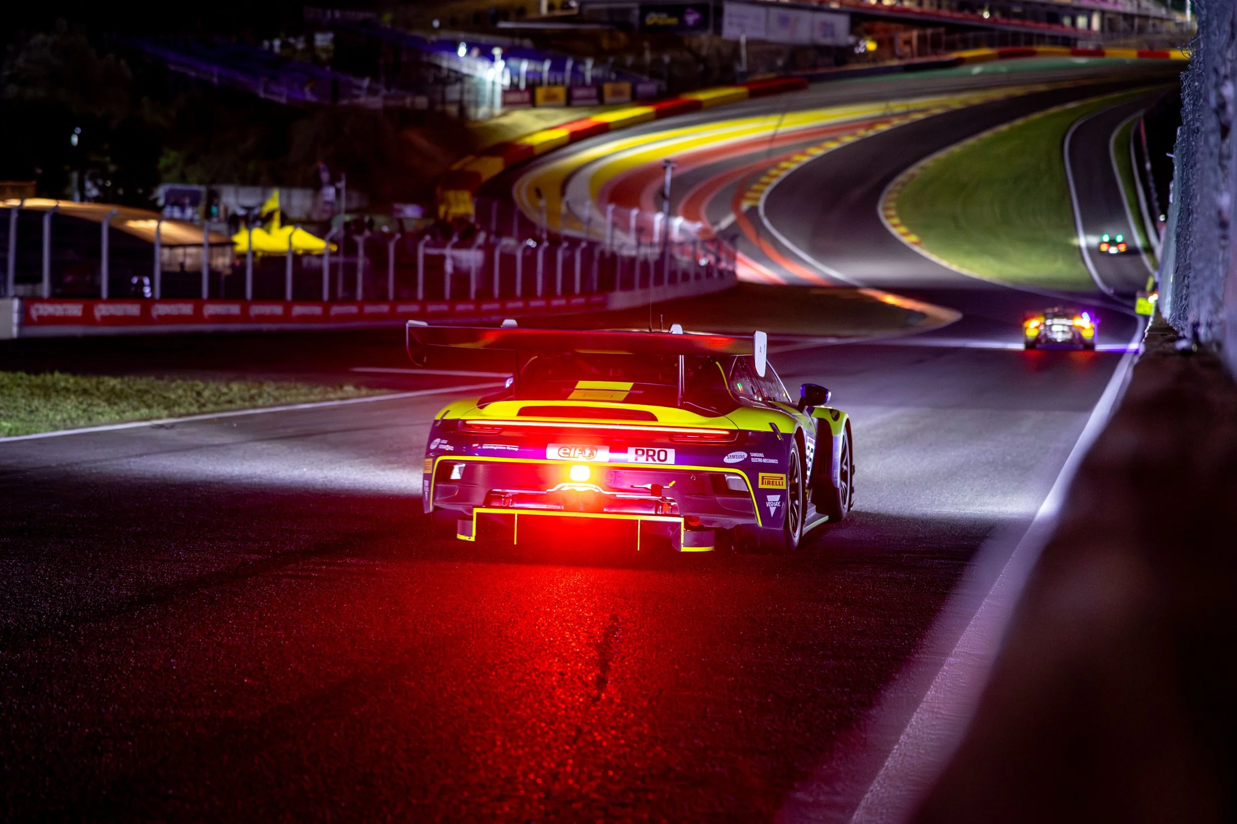 Porsche 911 GT3 R fight for victory in Spa-Francorchamps — PorscheSport ...