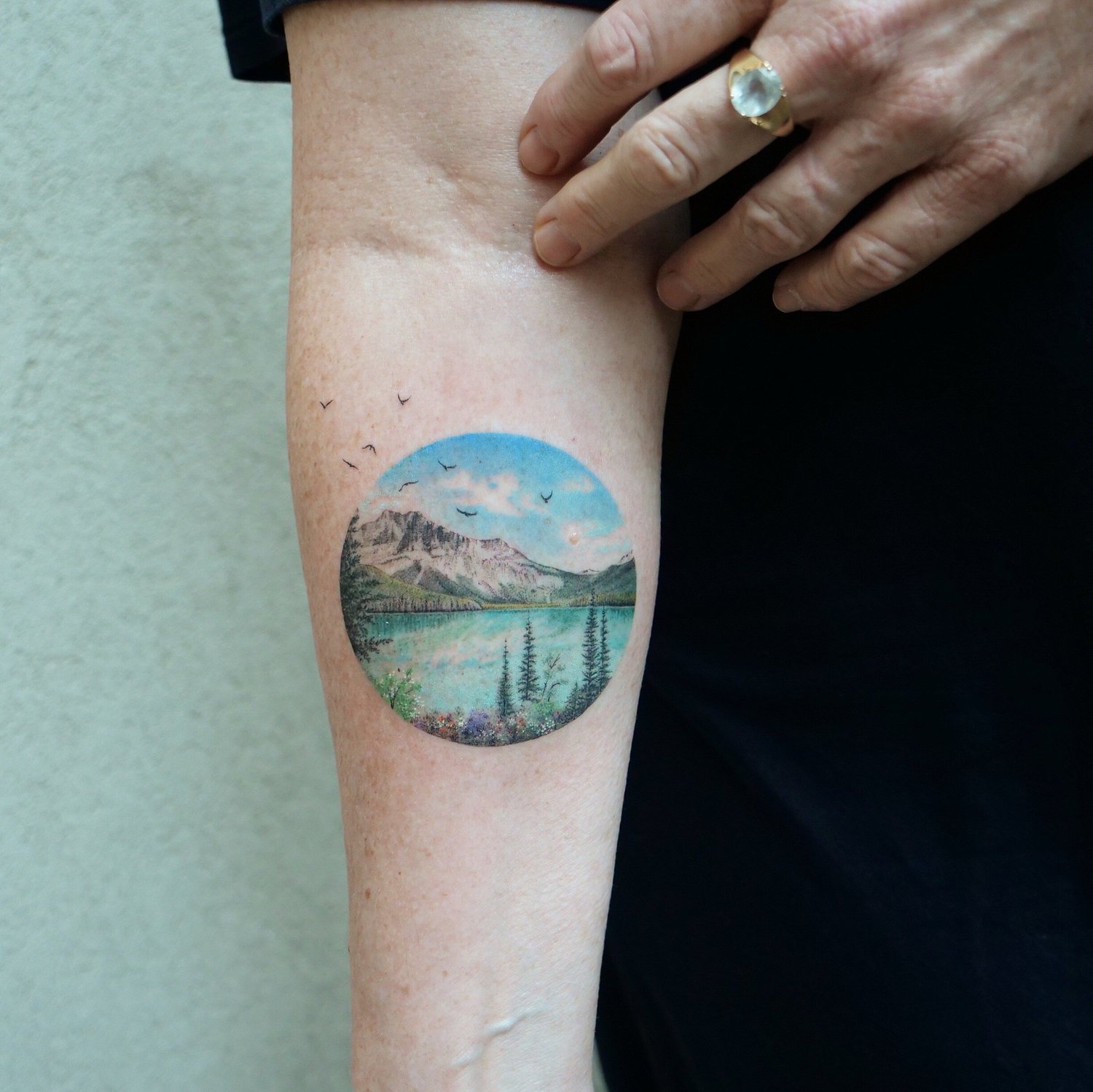 Eva Karabudak | Founder of Atelier Eva & Tattoo Fine Artist