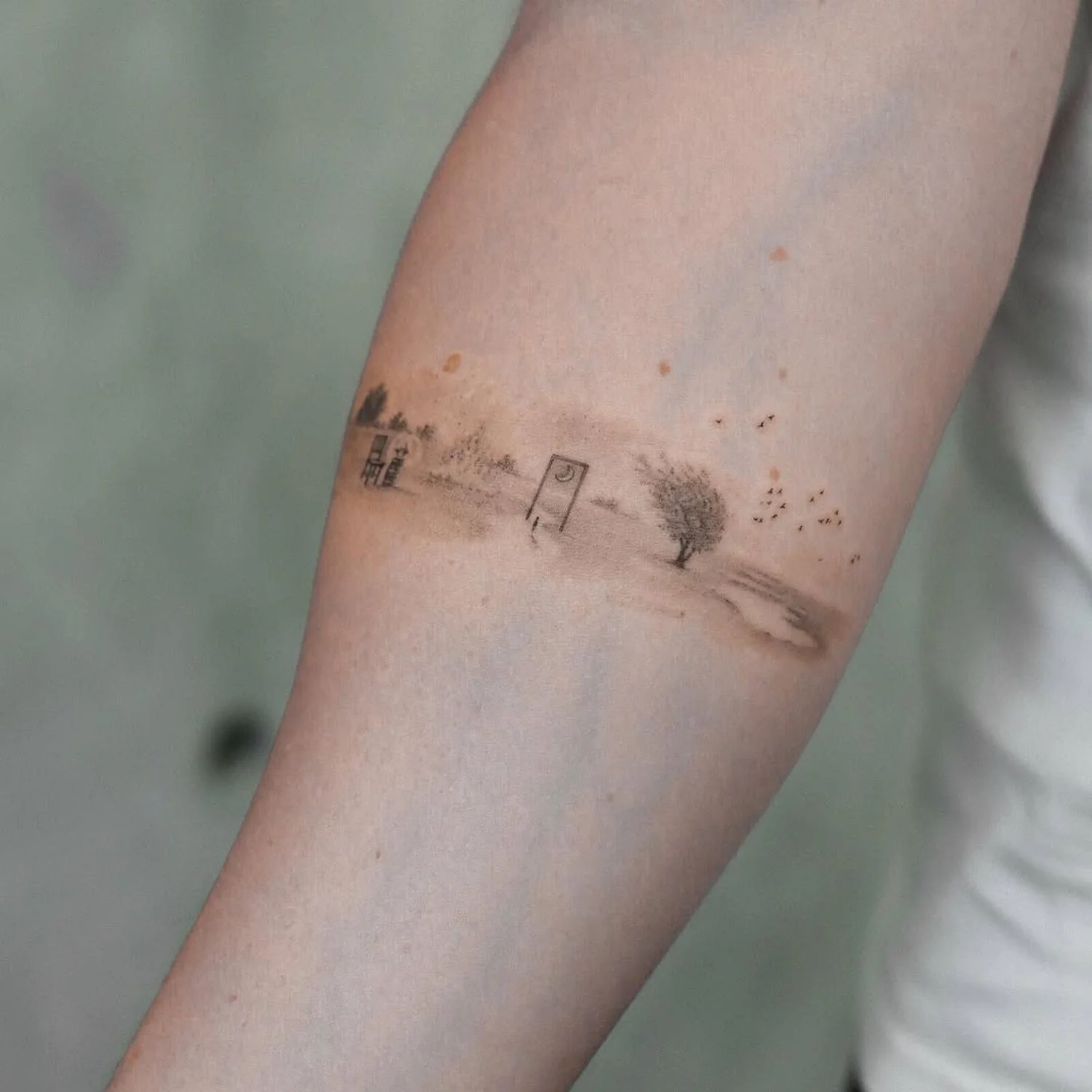 Eva Karabudak | Founder of Atelier Eva & Tattoo Fine Artist