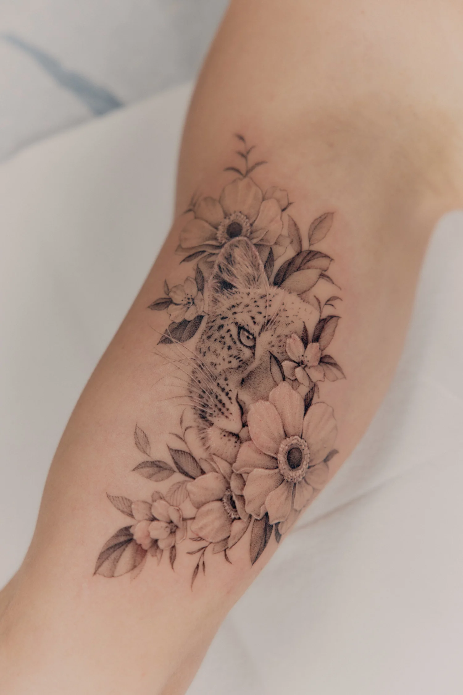 Micro Realism Tattoos in Williamsburg Brooklyn | Atelier Eva