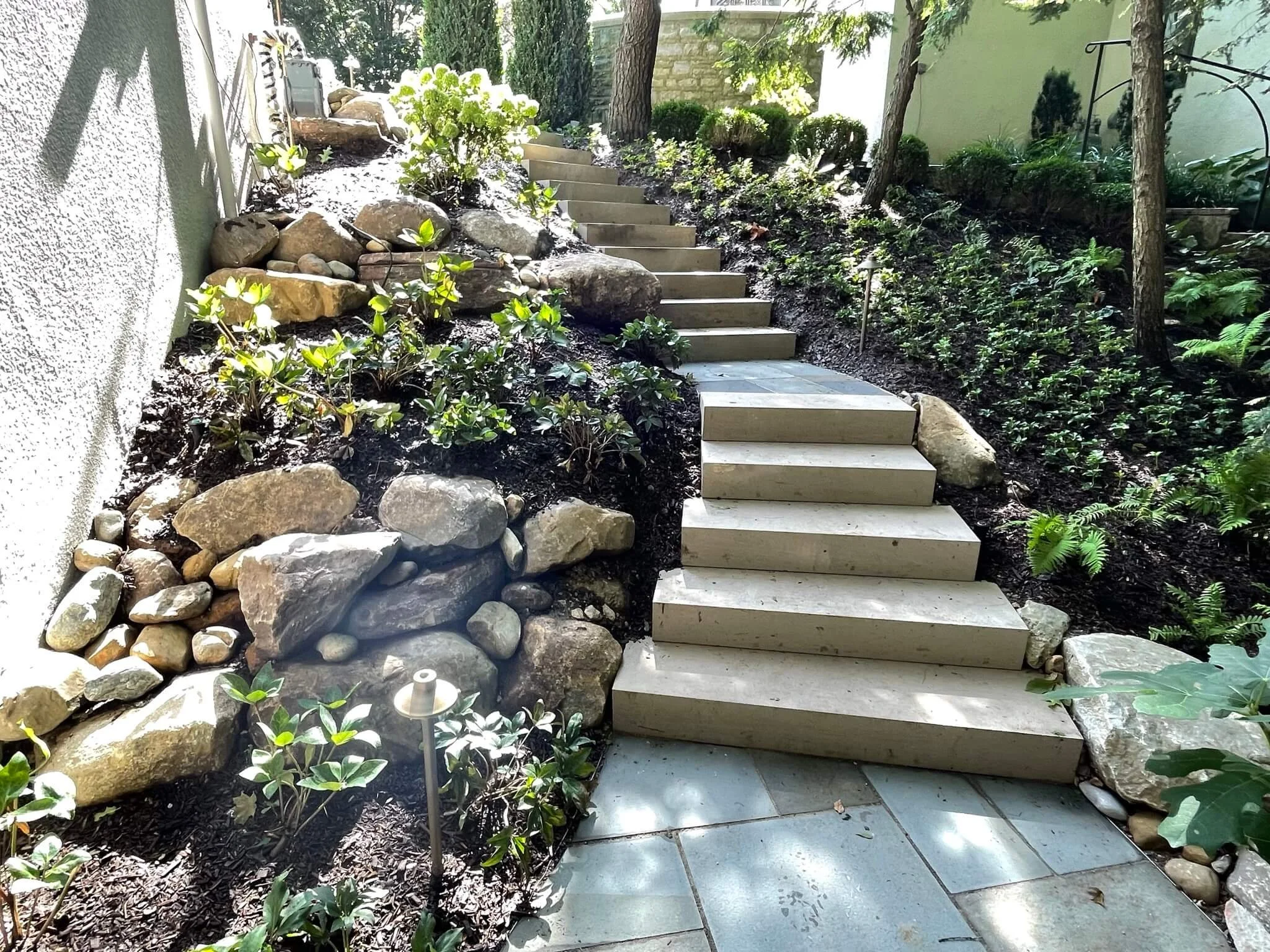 Rine Landscape Group | Outdoor Living Spaces Grandview Heights, Upper ...