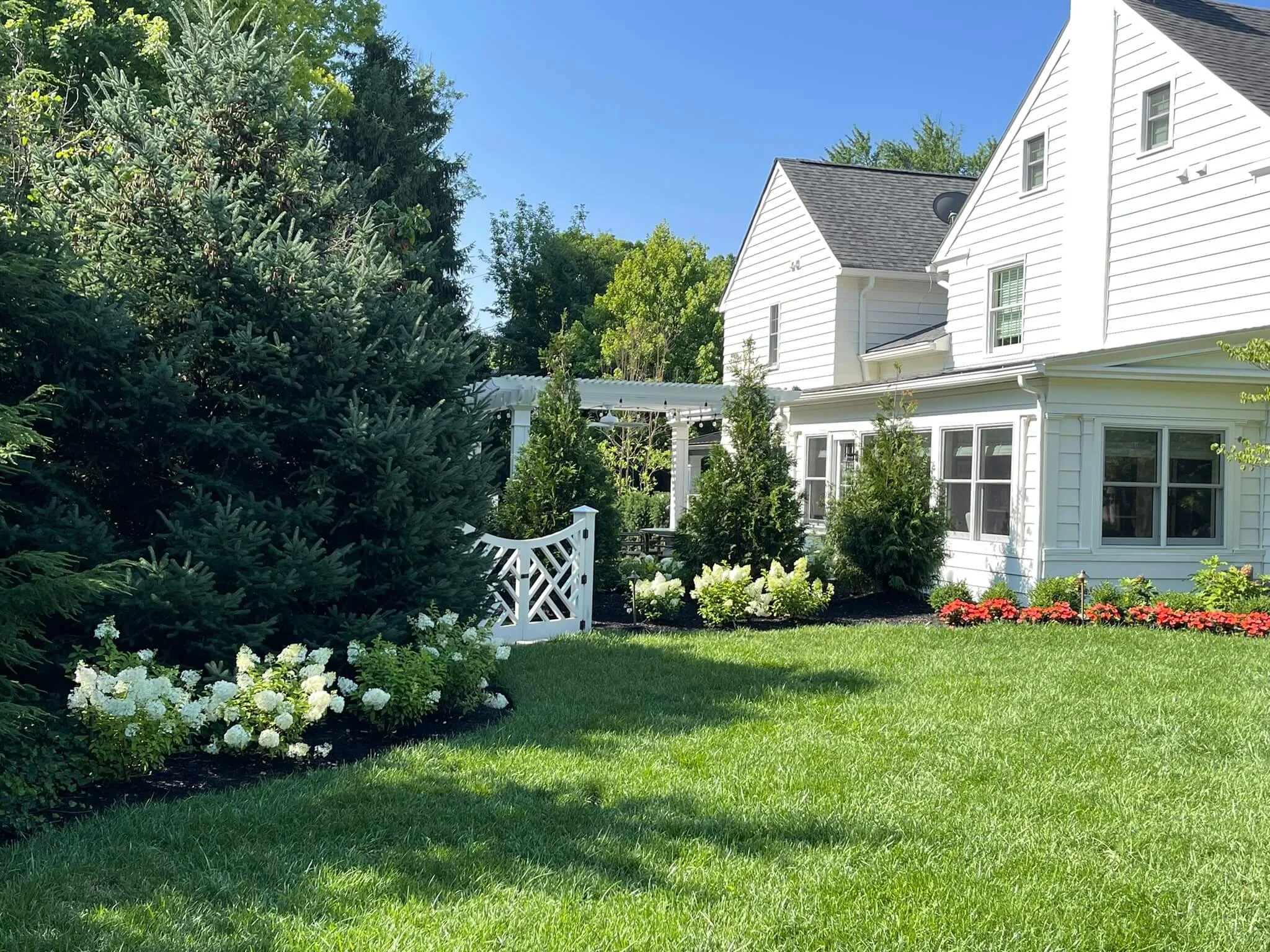 Rine Landscape Group | Outdoor Living Spaces Grandview Heights, Upper ...