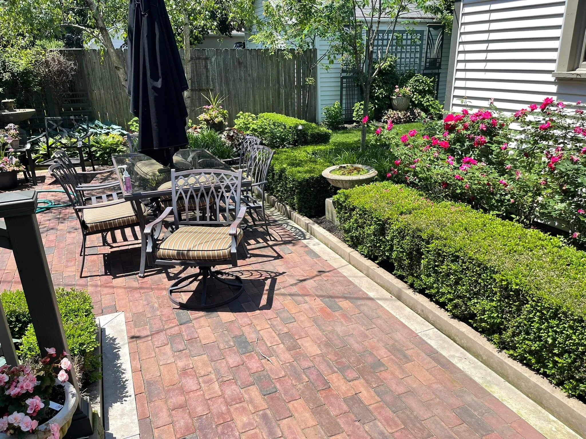 Landscaping, Backyard & Landscape Design in Upper Arlington, Grandview ...