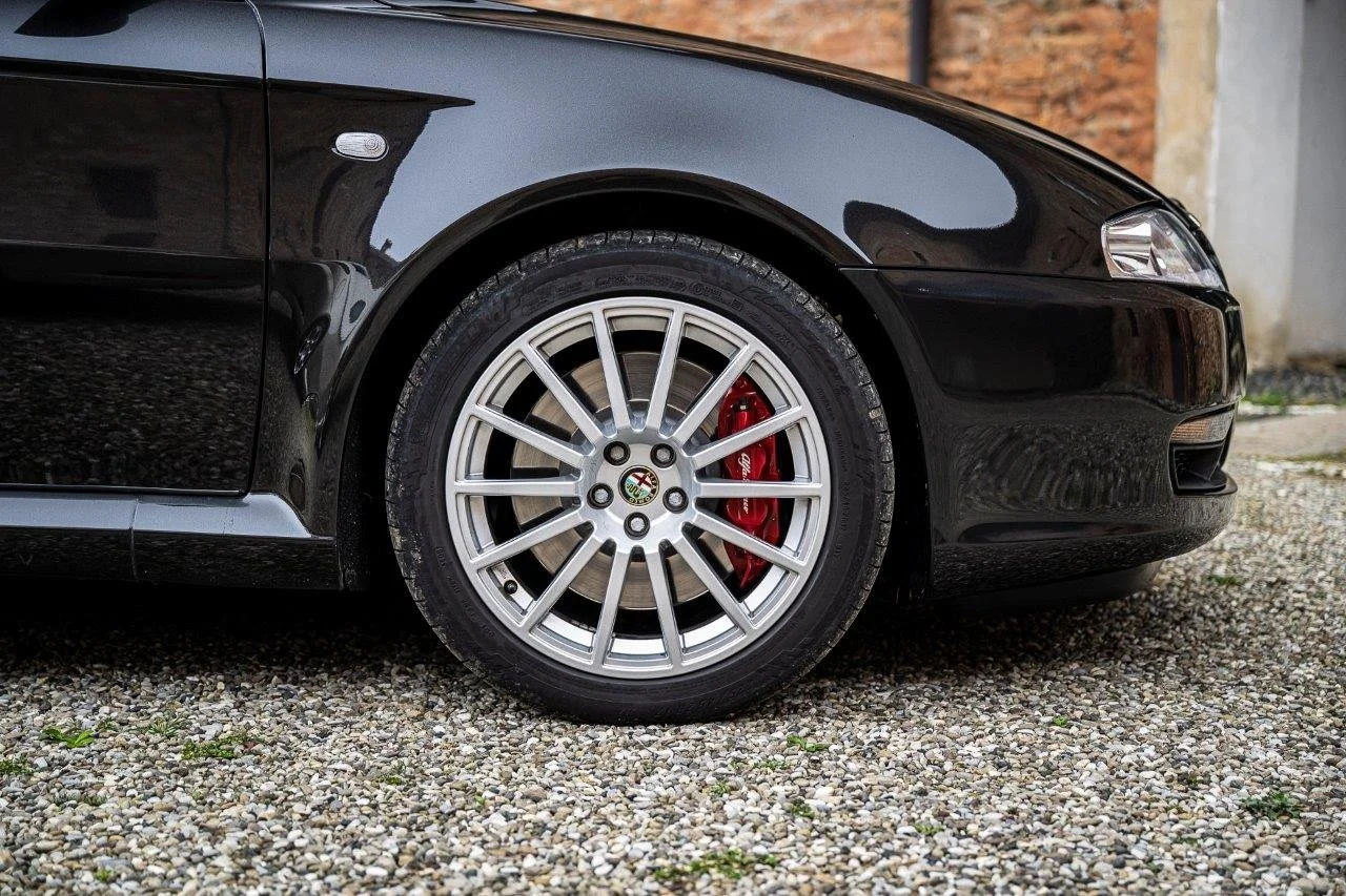 ALFA ROMEO GT: A SPORTY AND STYLISH ITALIAN CLASSIC — Alfattitude