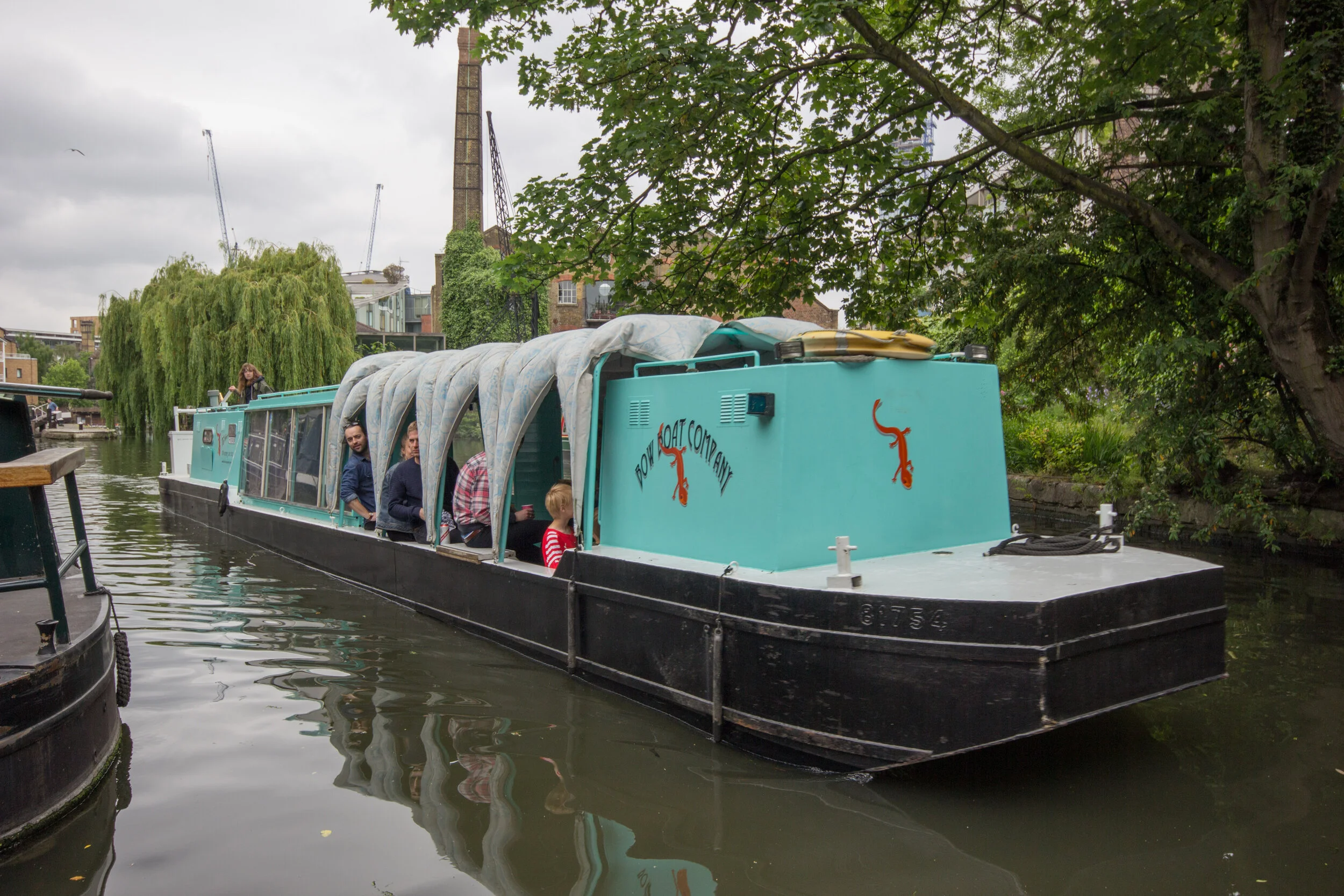 Home [www.bowboatcompany.com]