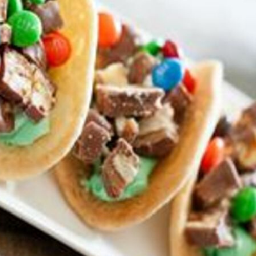 Sugar Cookie Candy Tacos — Munchkin Fun At Home