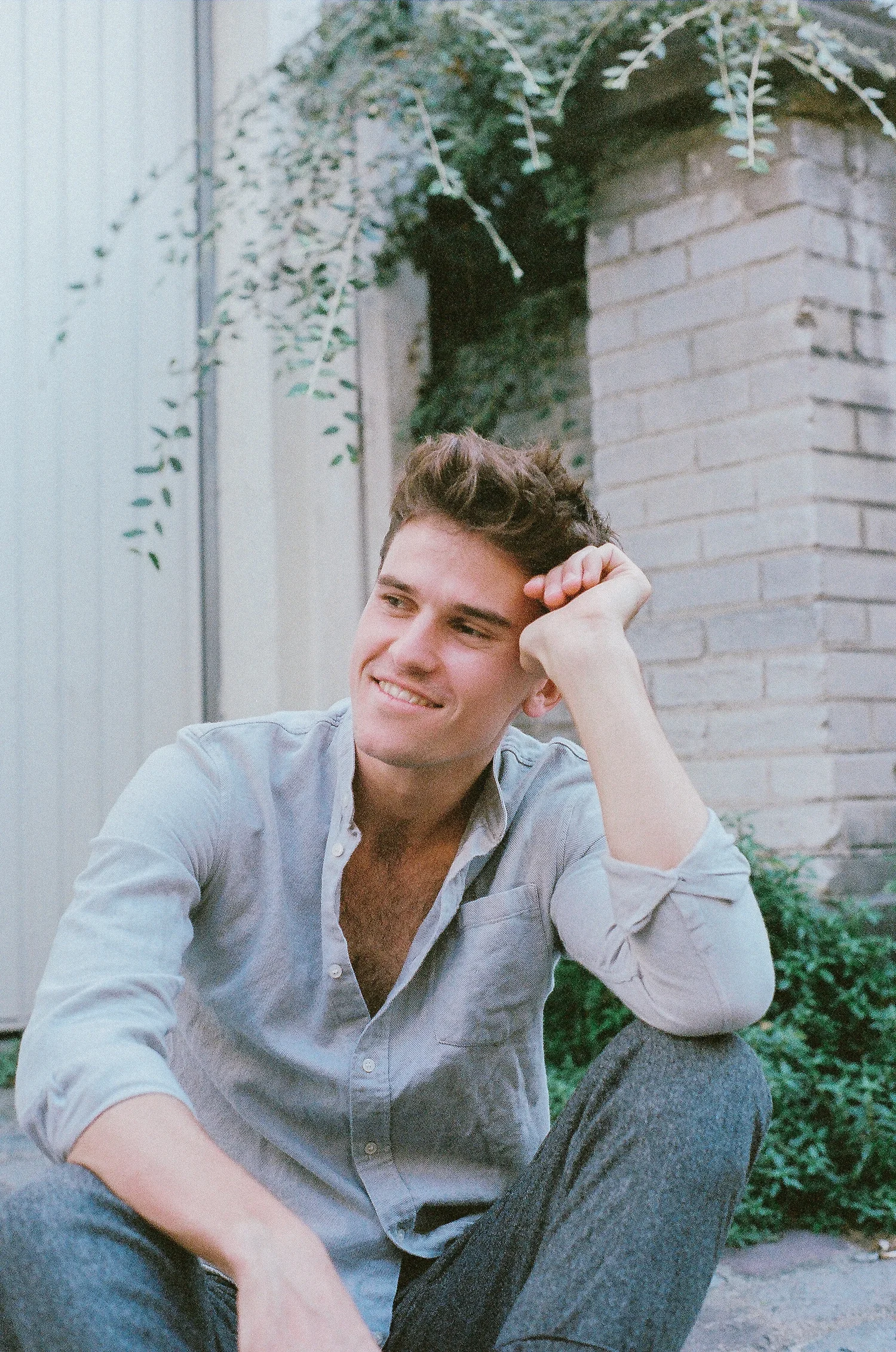 Valentin on Film | Paris, France — Jessica Whitaker