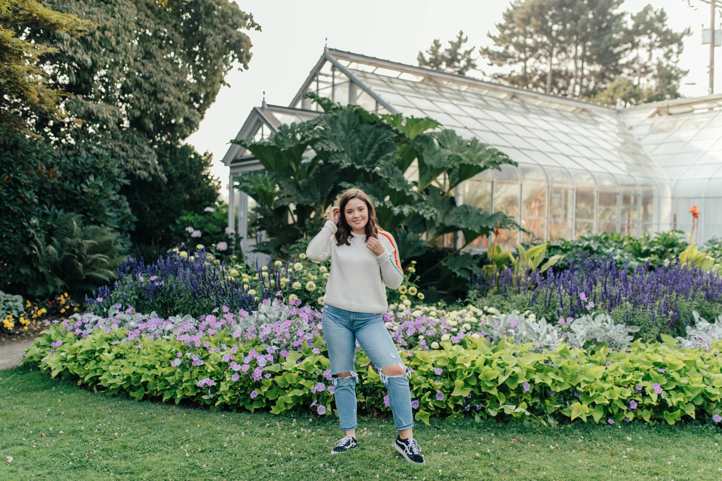 Jenna Senior Portraits | Capitol Hill, Seattle — Jessica Whitaker