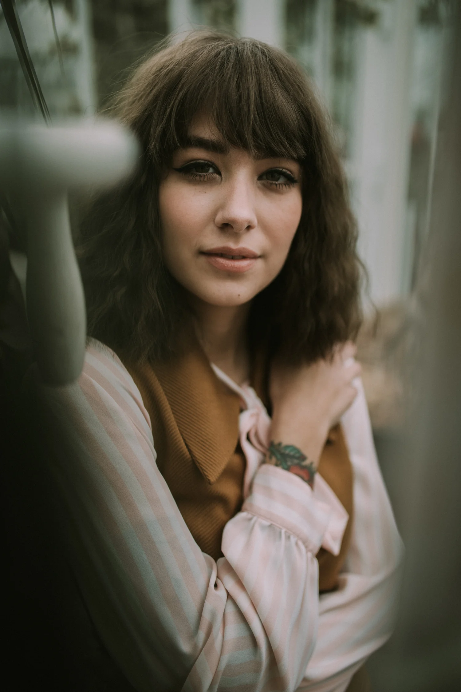 70'S GREENHOUSE PORTRAITS | behind the scenes video — Jessica Whitaker