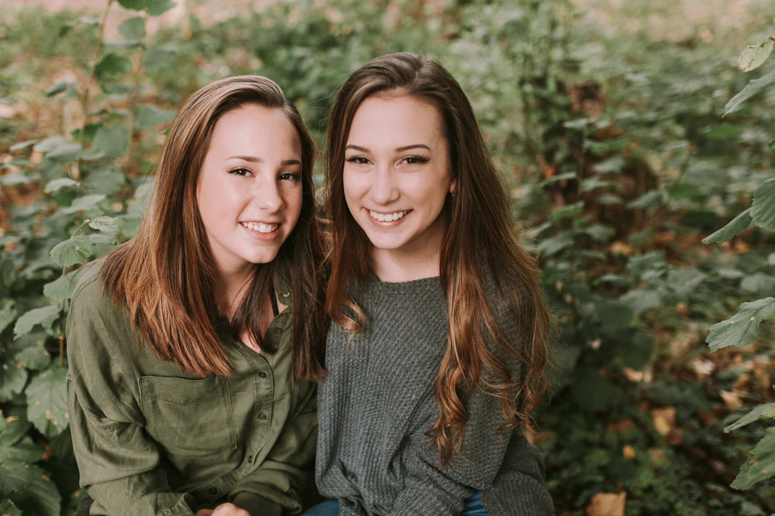 family portraits | cassie + katelyn sibling — Jessica Whitaker